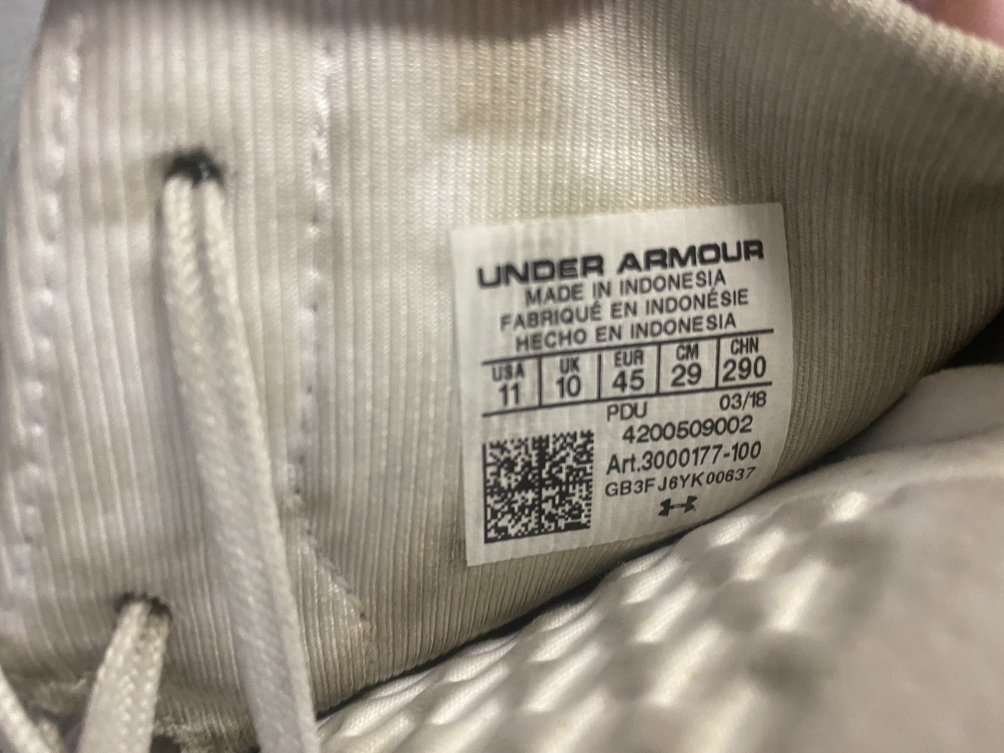 Men's UA Cleats High Top Highlight | SidelineSwap