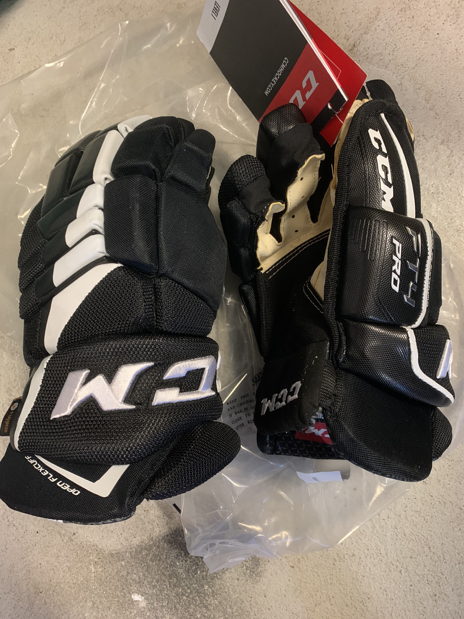 New CCM 14" Jetspeed FT4 Pro Gloves | SidelineSwap