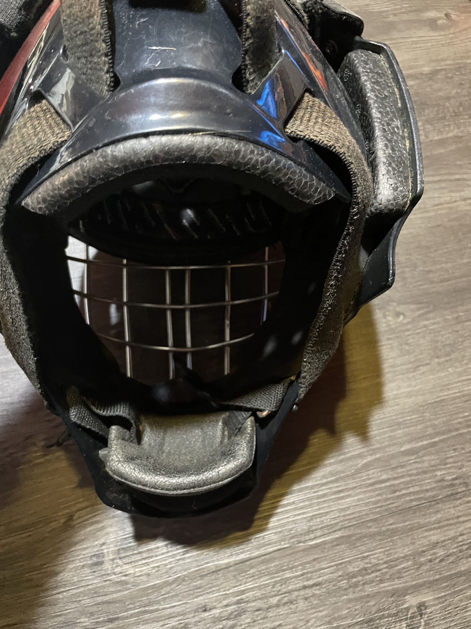 Used Itech Goalie Mask | SidelineSwap