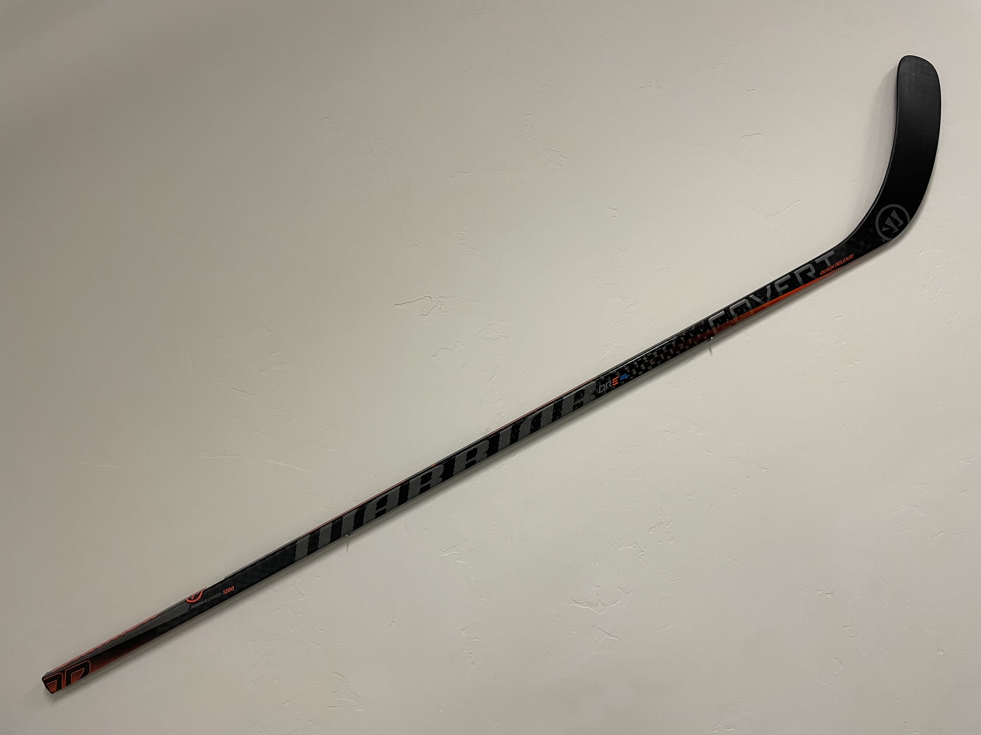 Used Warrior Intermediate Covert QRE SL Hockey Stick RH W88 55 Flex ...