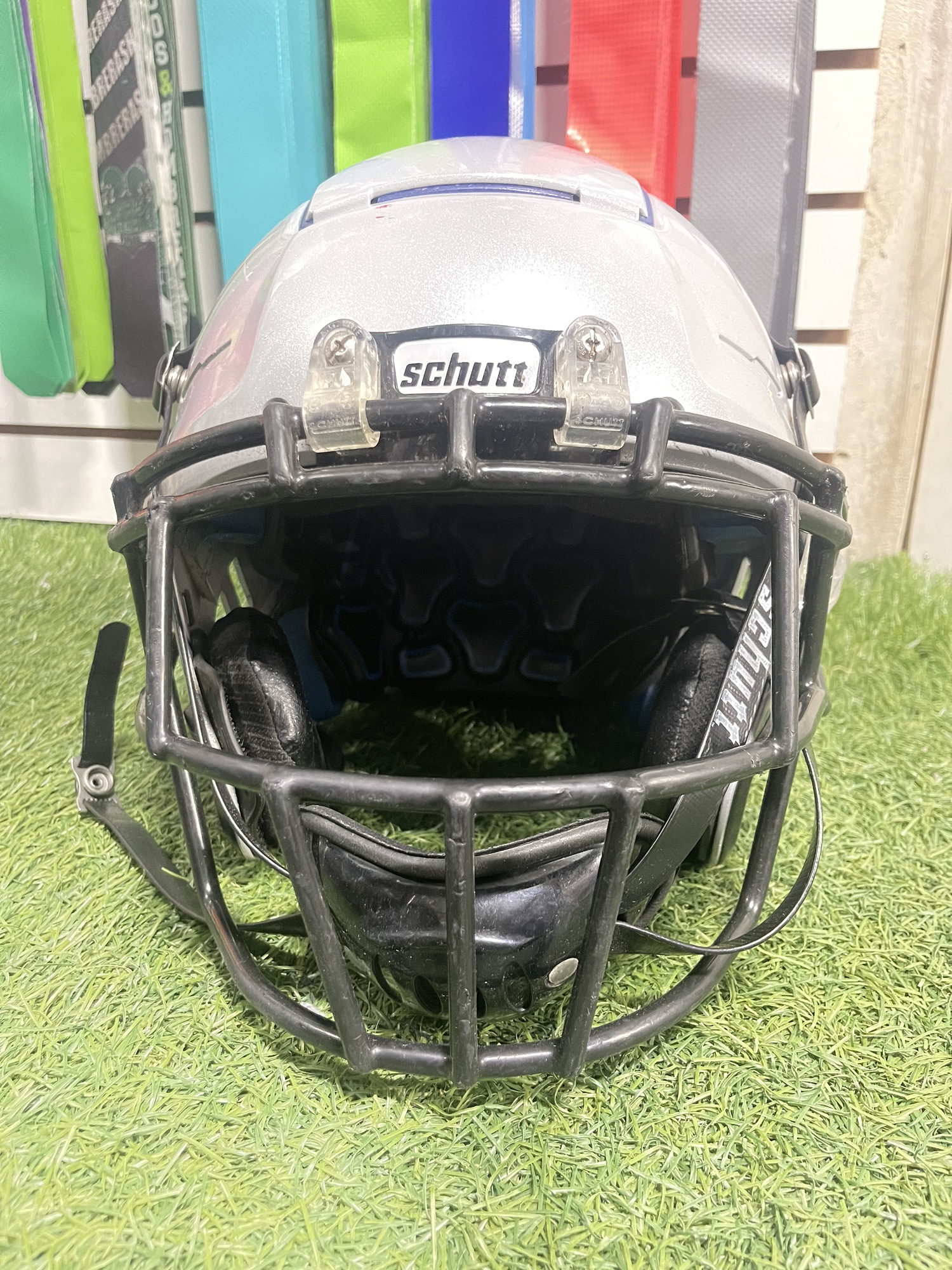 Schutt f7 VTD size medium adult | SidelineSwap