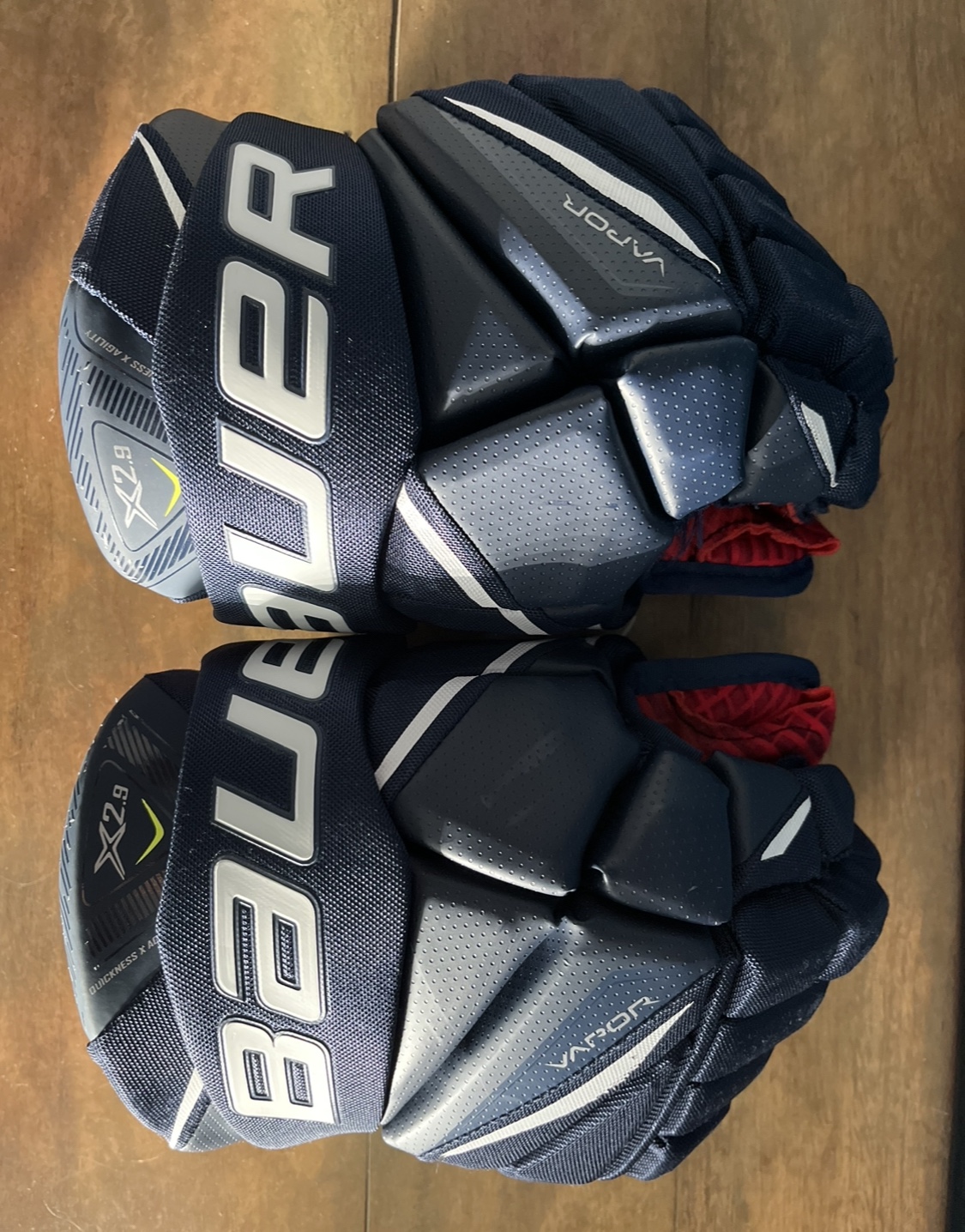Bauer 13" Vapor X2.9 Gloves | SidelineSwap