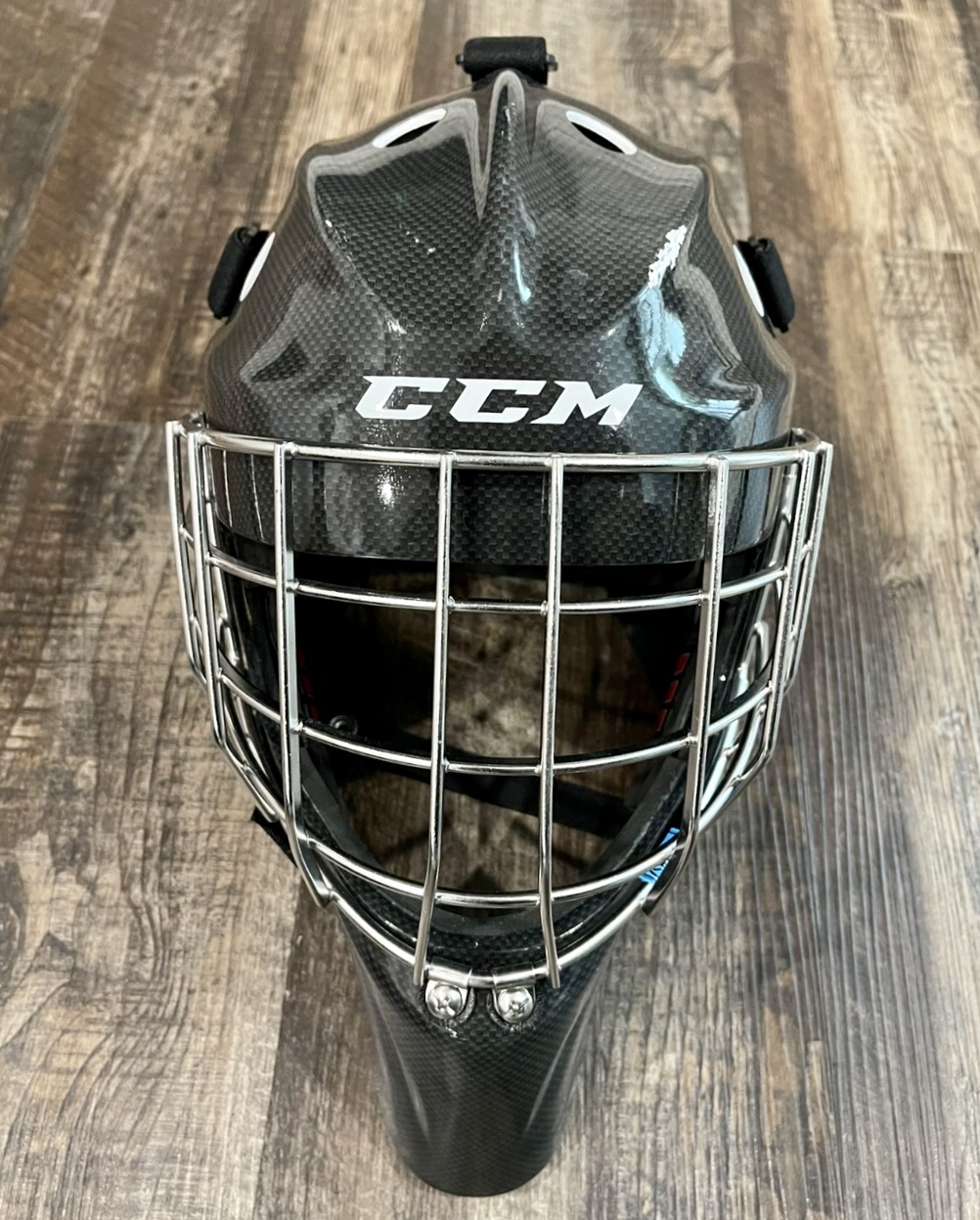 CCM GFL 1.9 Goalie Mask Sr Medium (7 - 7-1/2) | SidelineSwap