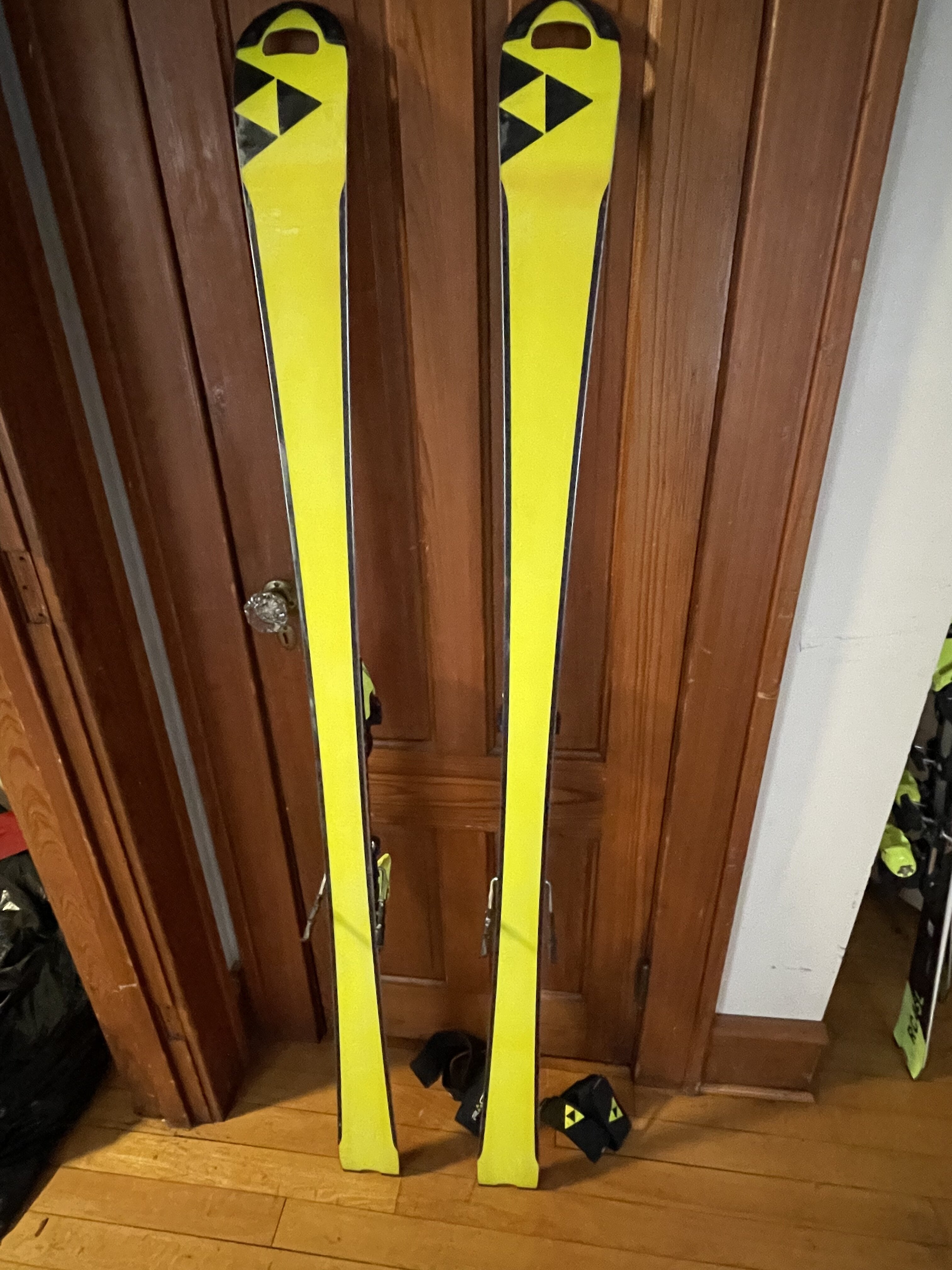 Used 2021 Fischer 165 cm Racing RC4 World Cup SL Skis With Bindings Max ...