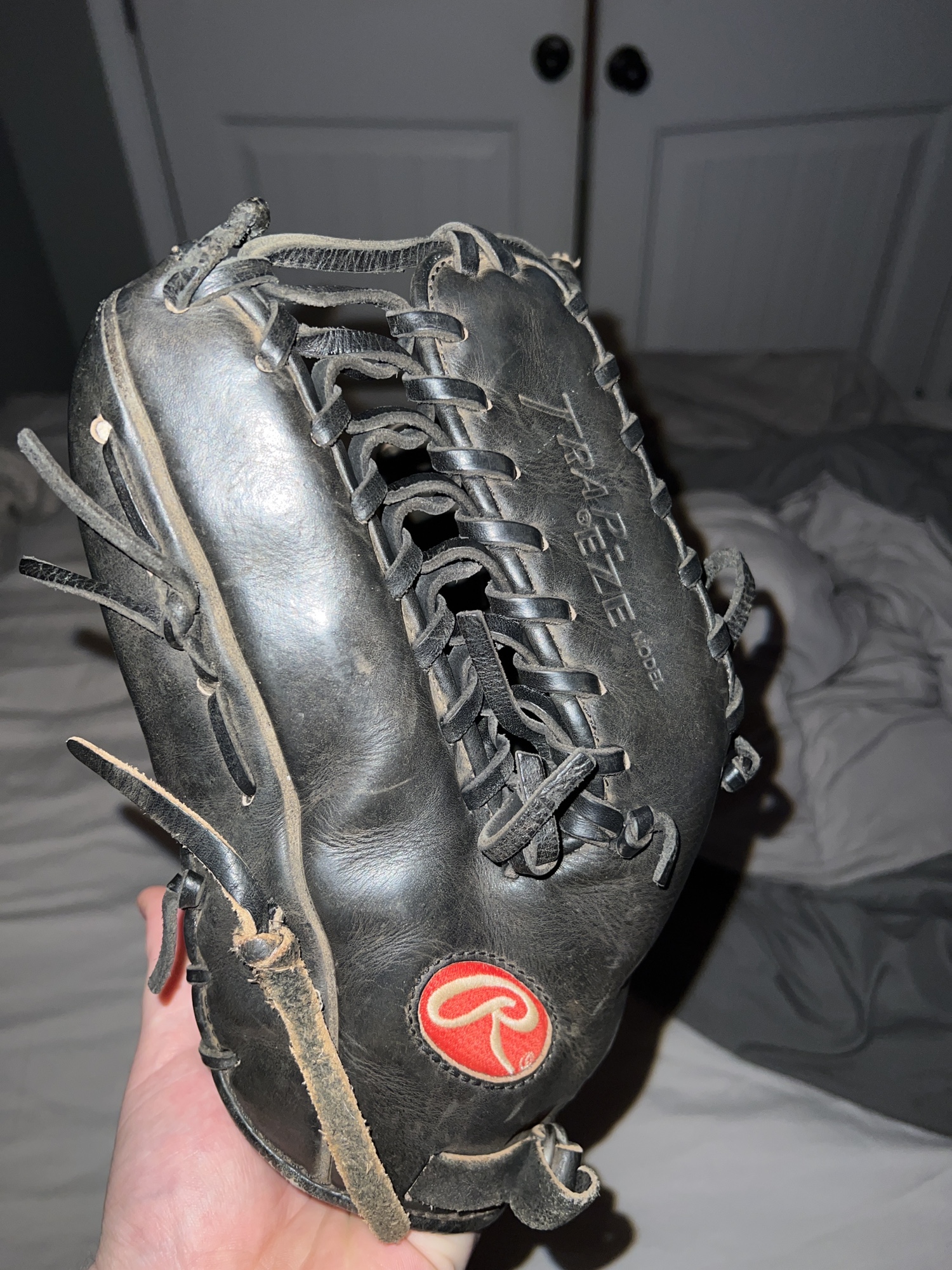 Rawlings Left Handed Glove | SidelineSwap