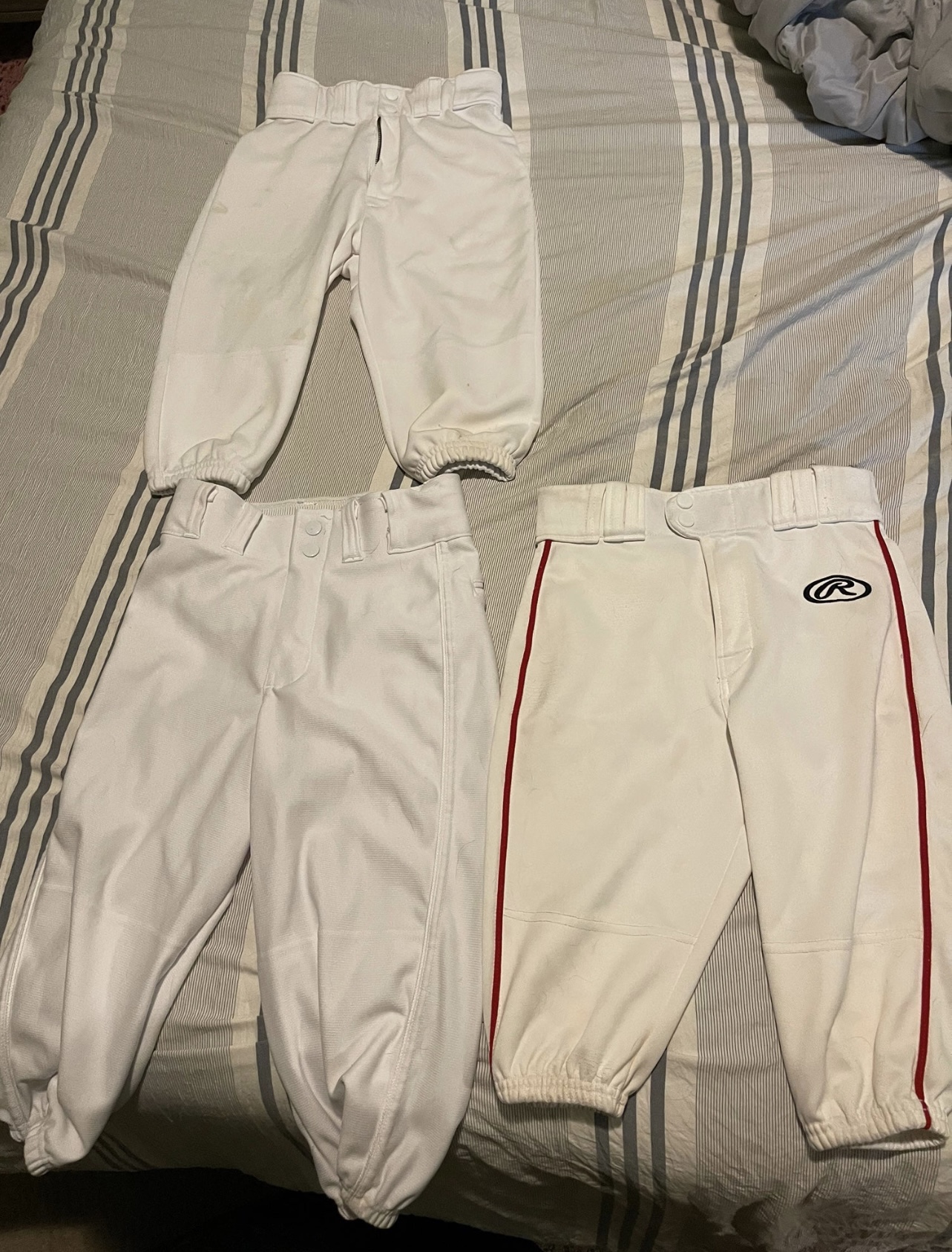 6 knicker style youth Sm/Med pants | SidelineSwap