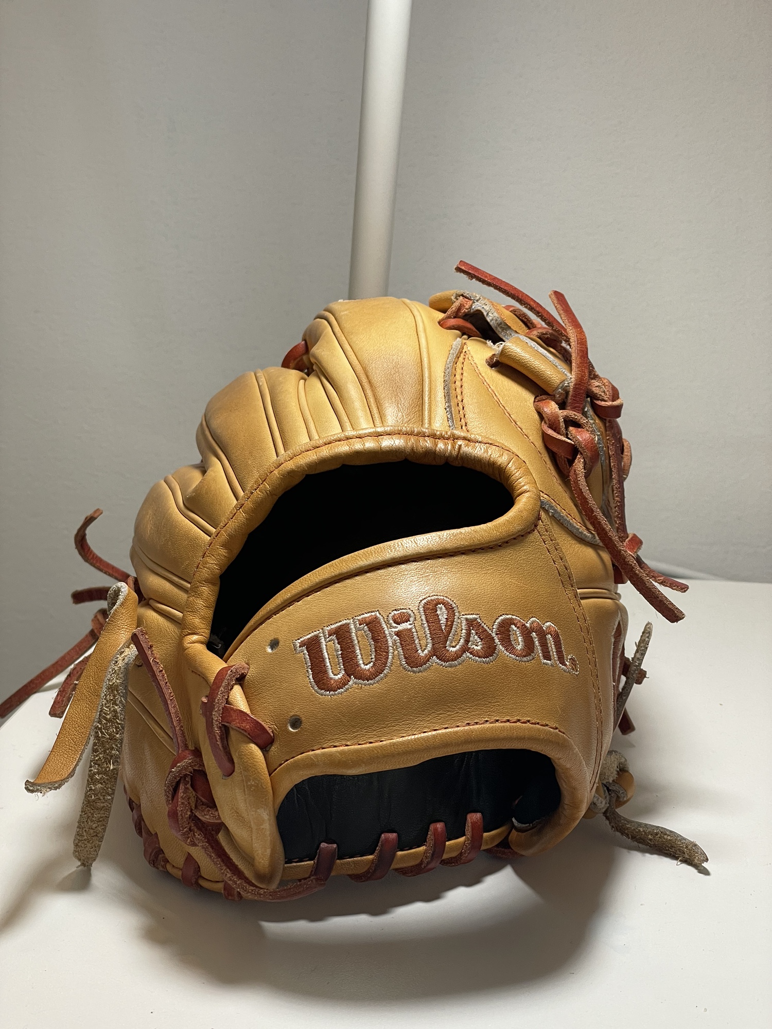Wilson A2000 D33 11.75” Pitcher/Utility/infield Glove | SidelineSwap