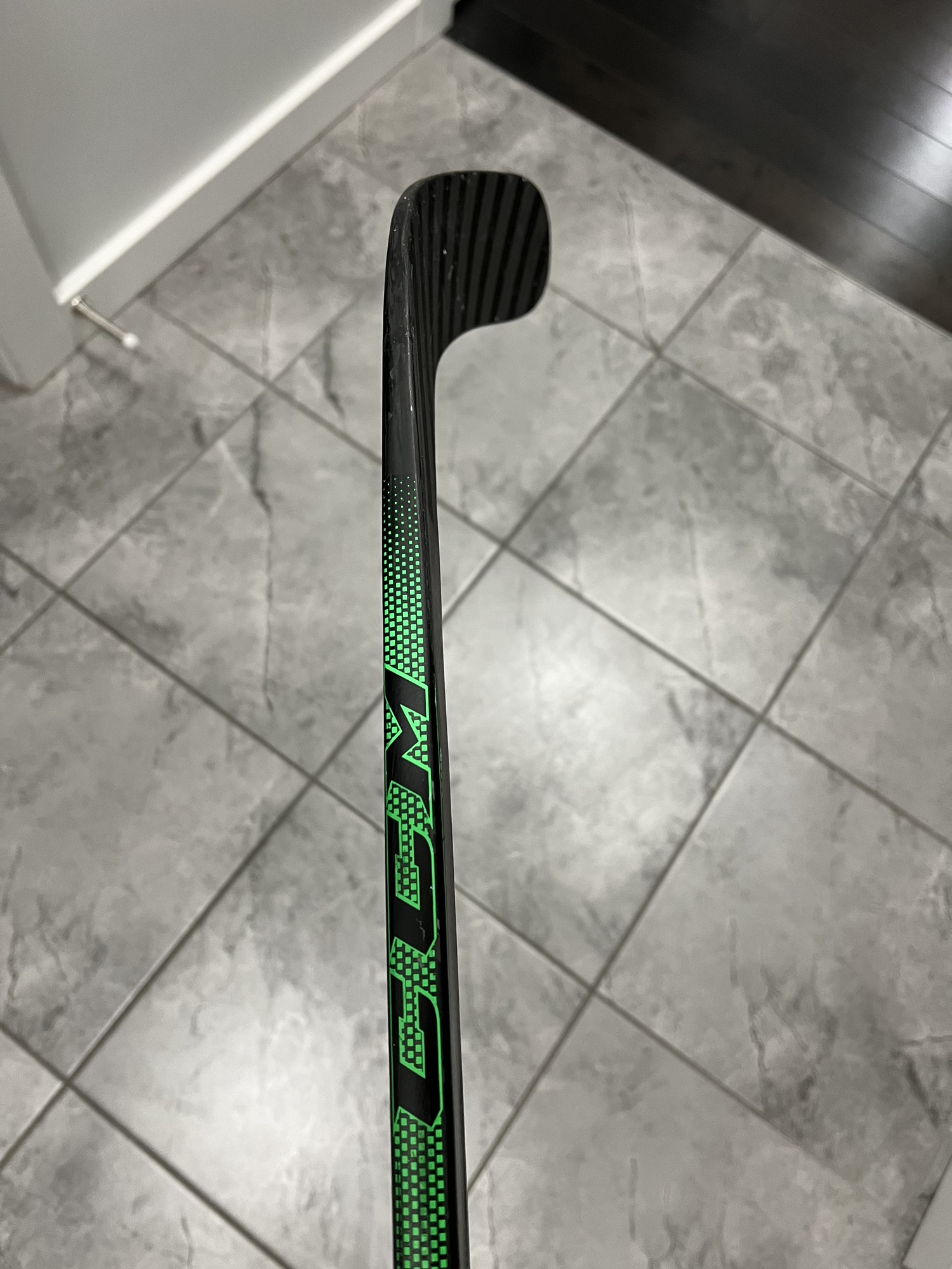 CCM Ribcor Team Stick RH P88 65 flex | SidelineSwap