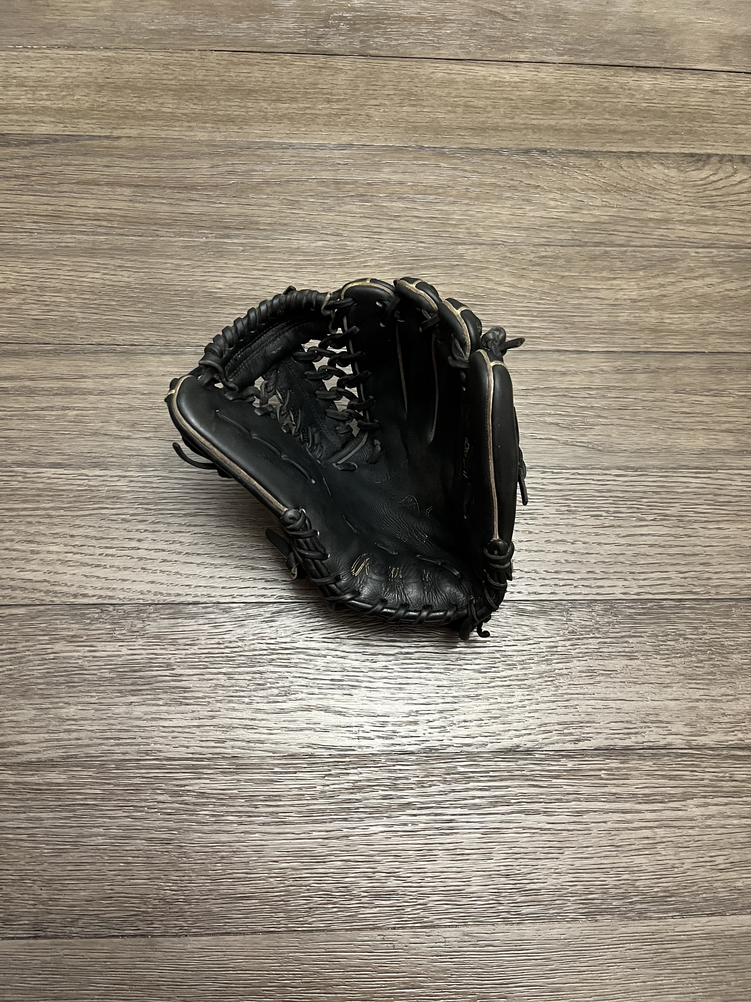 Rawlings Heart of the Hide 11.5” Trapeze | SidelineSwap