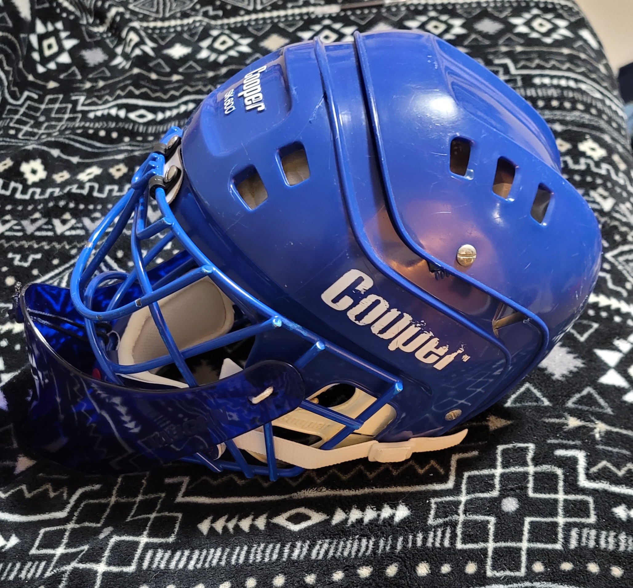 Cooper SK600 w/ HM30 cage | SidelineSwap