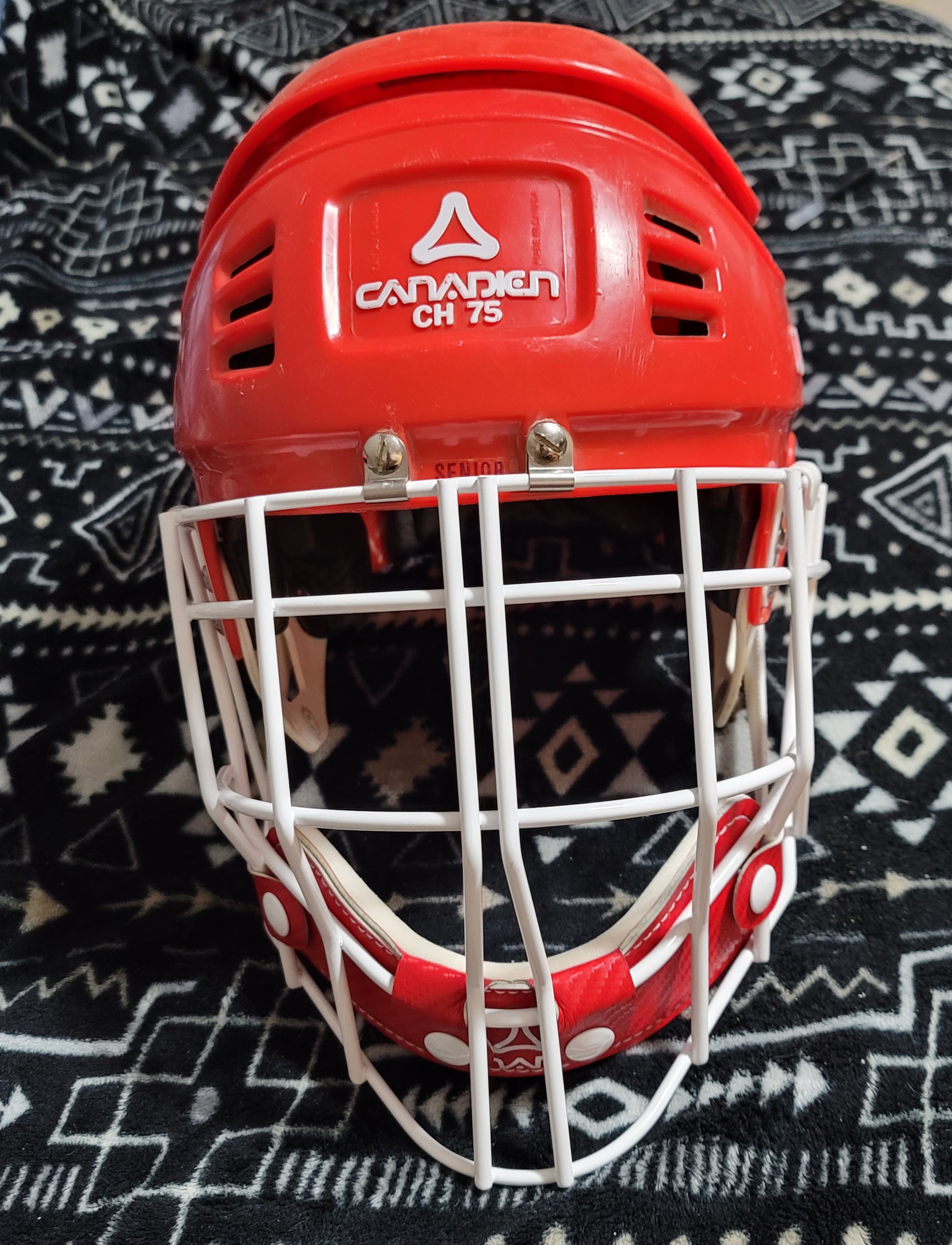 Canadien CH75 w/ cheater cage Vintage | SidelineSwap