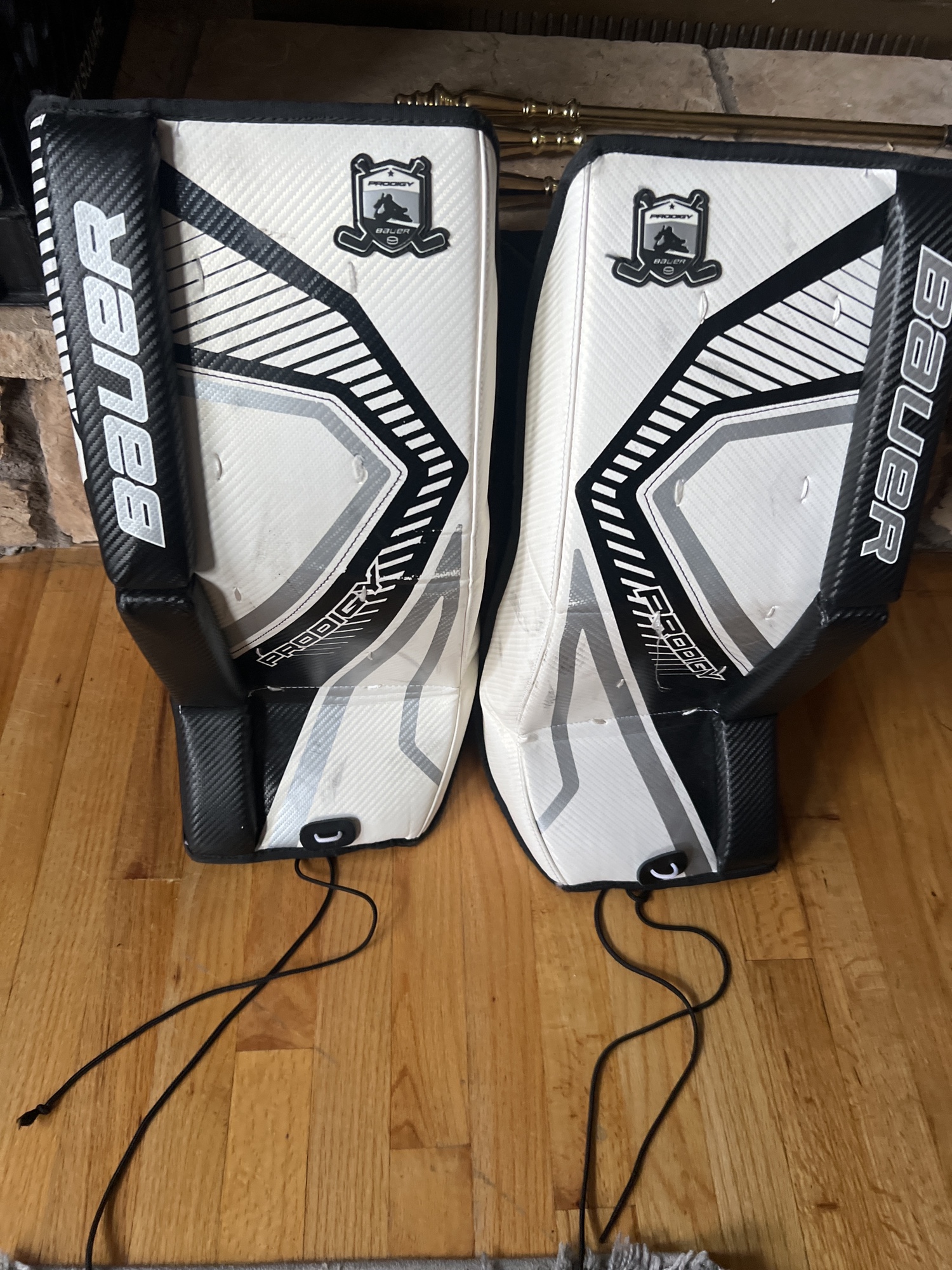 Bauer prodigy goallie pads youth | SidelineSwap