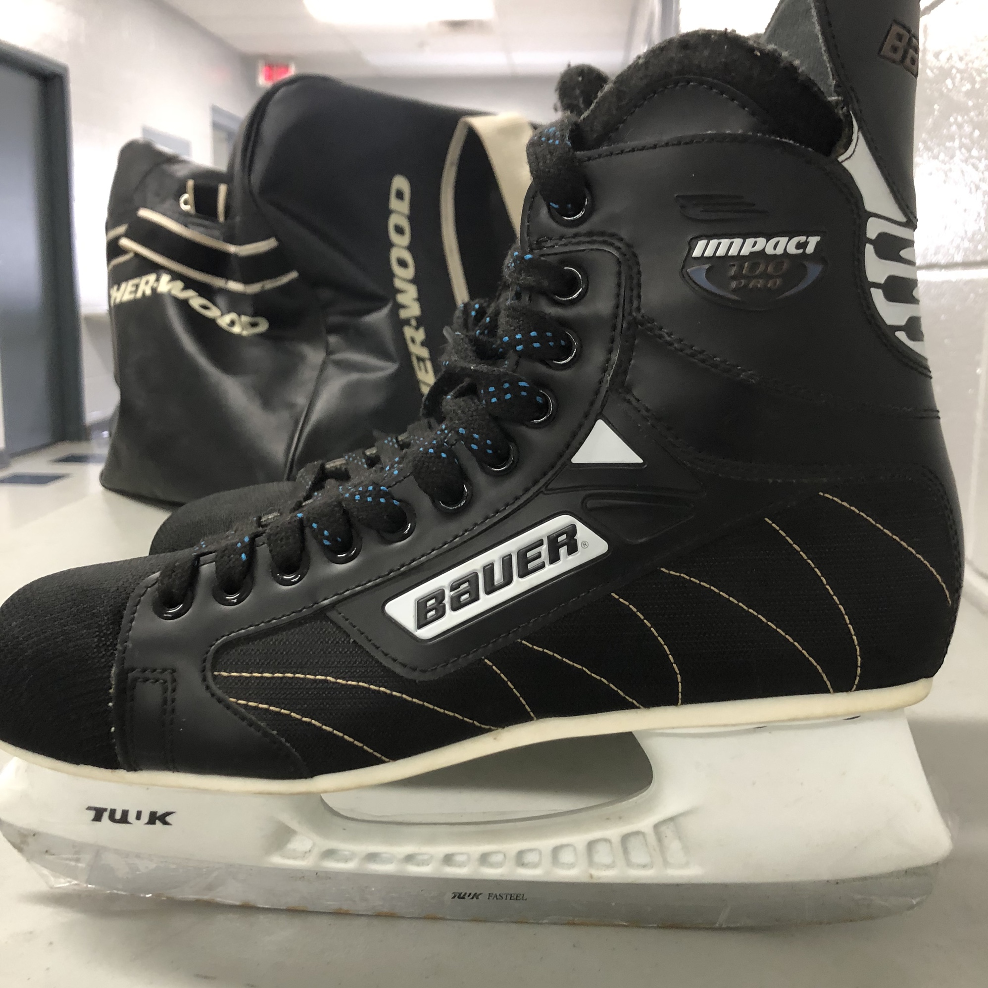 NEW Bauer Impact 100Pro size 11 skates | SidelineSwap