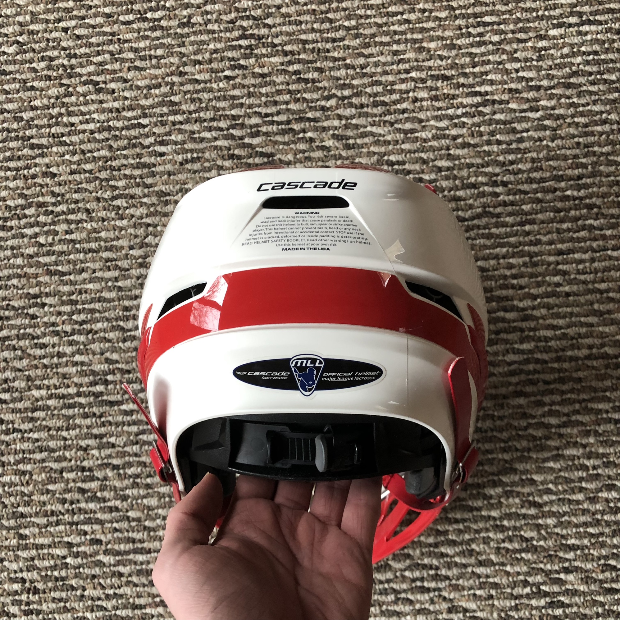 Player's Cascade R Helmet | SidelineSwap