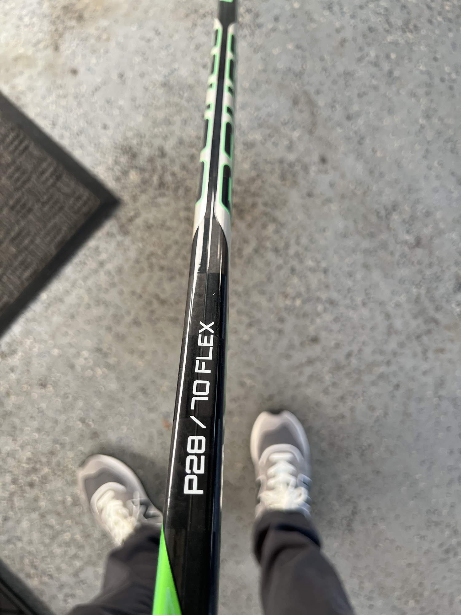 Senior Right Handed P28 Sling Hockey Stick | SidelineSwap
