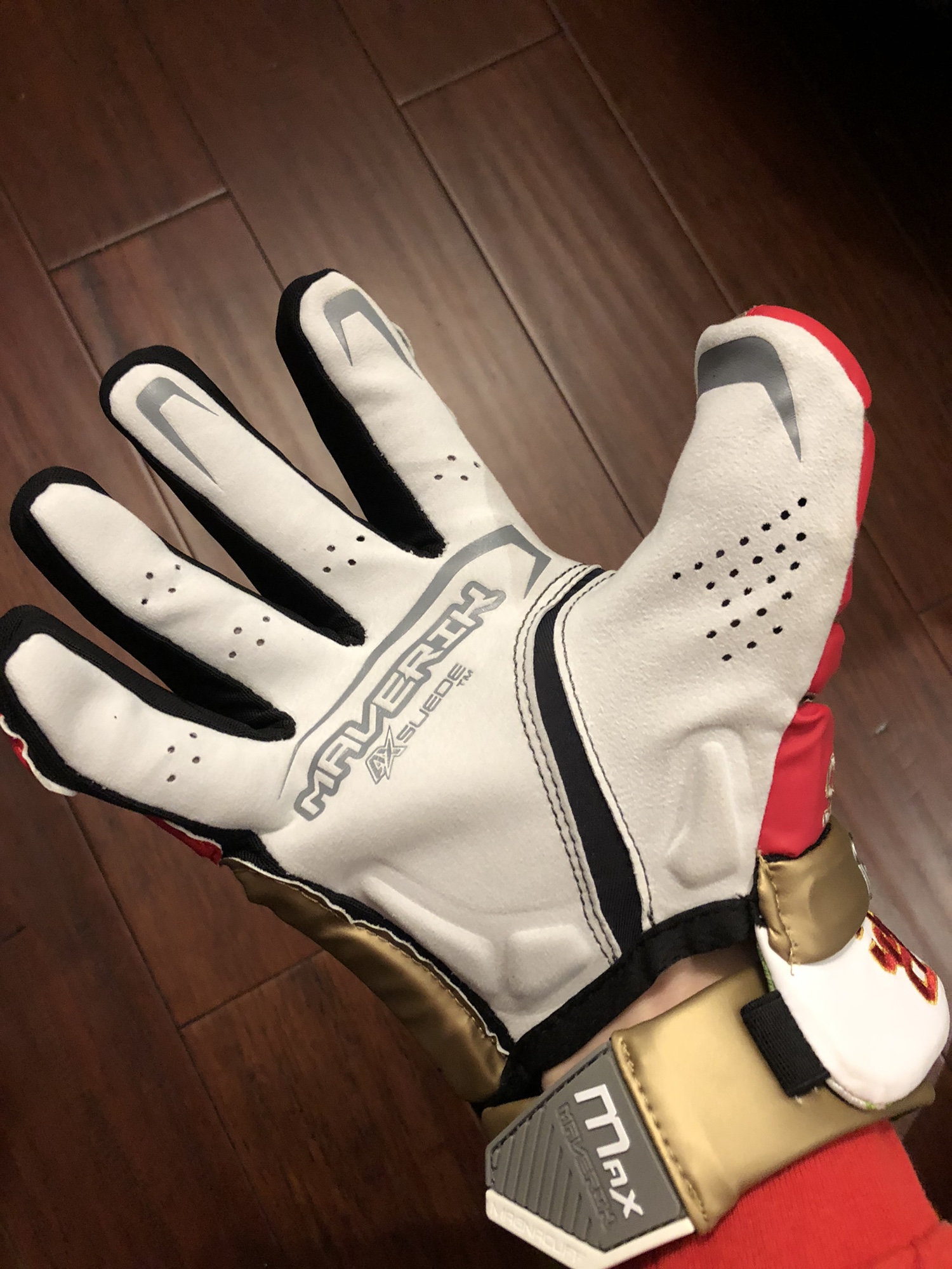Custom Maverik Max Gloves | SidelineSwap