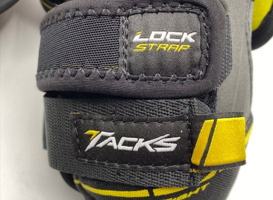 New Large CCM Vector Pro Elbow Pads | SidelineSwap