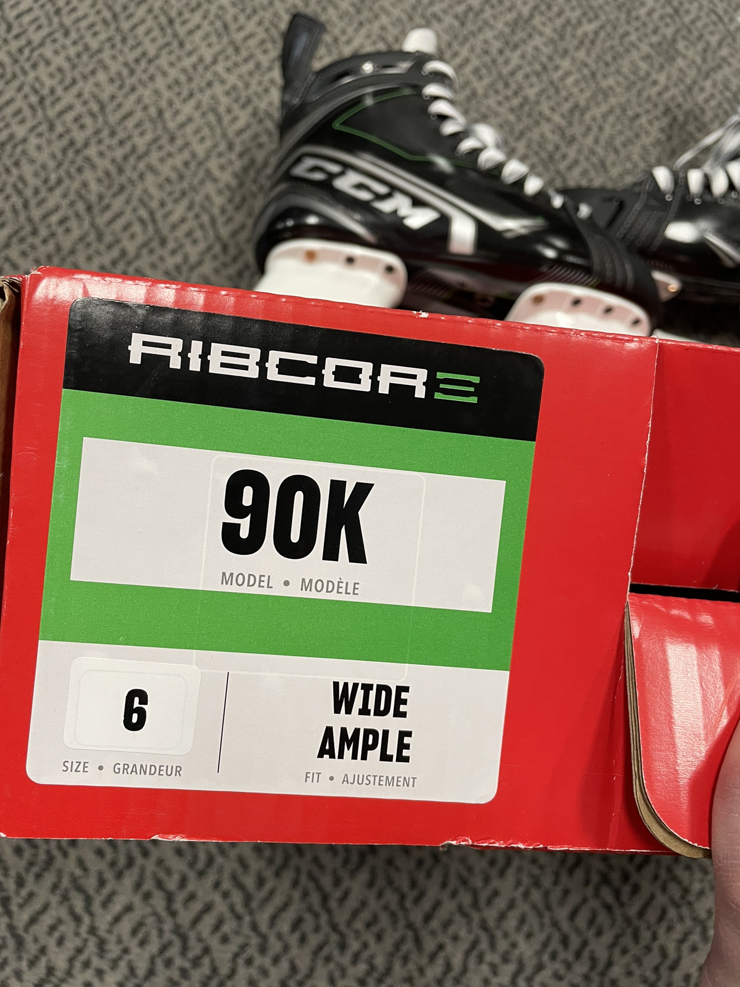 CCM Ribcore 90K size 6 Wide skate | SidelineSwap