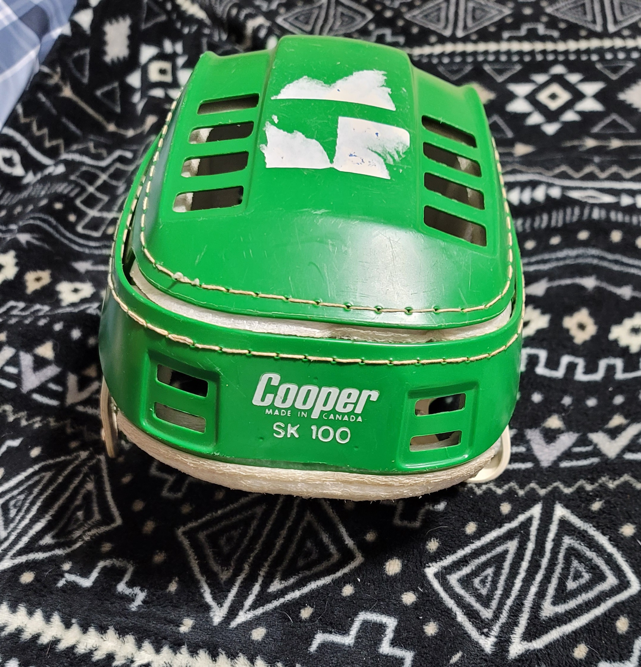 Cooper SK100 Hockey Hurling Helmet** | SidelineSwap