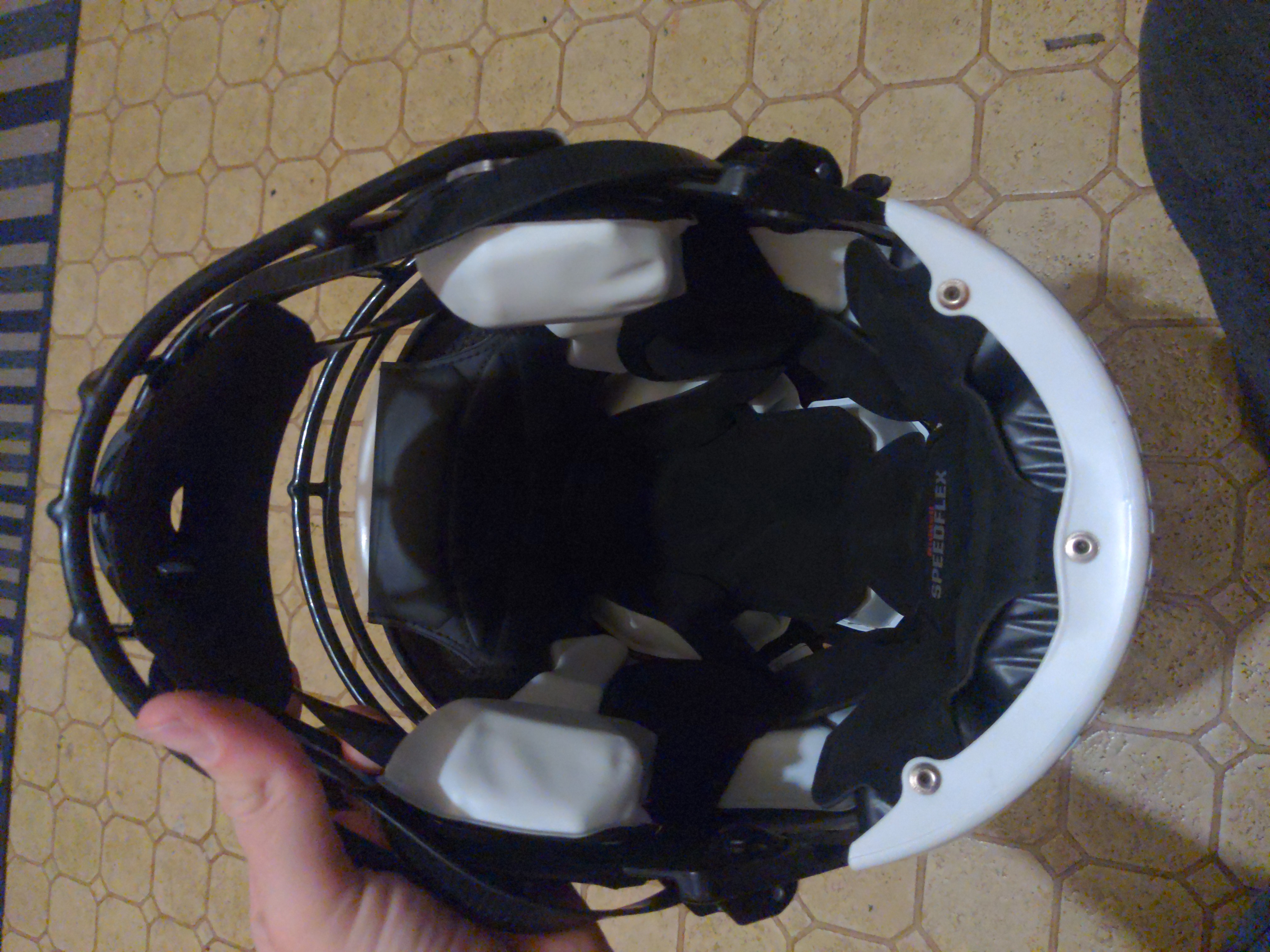Adult Medium Riddell SpeedFlex Helmet | SidelineSwap