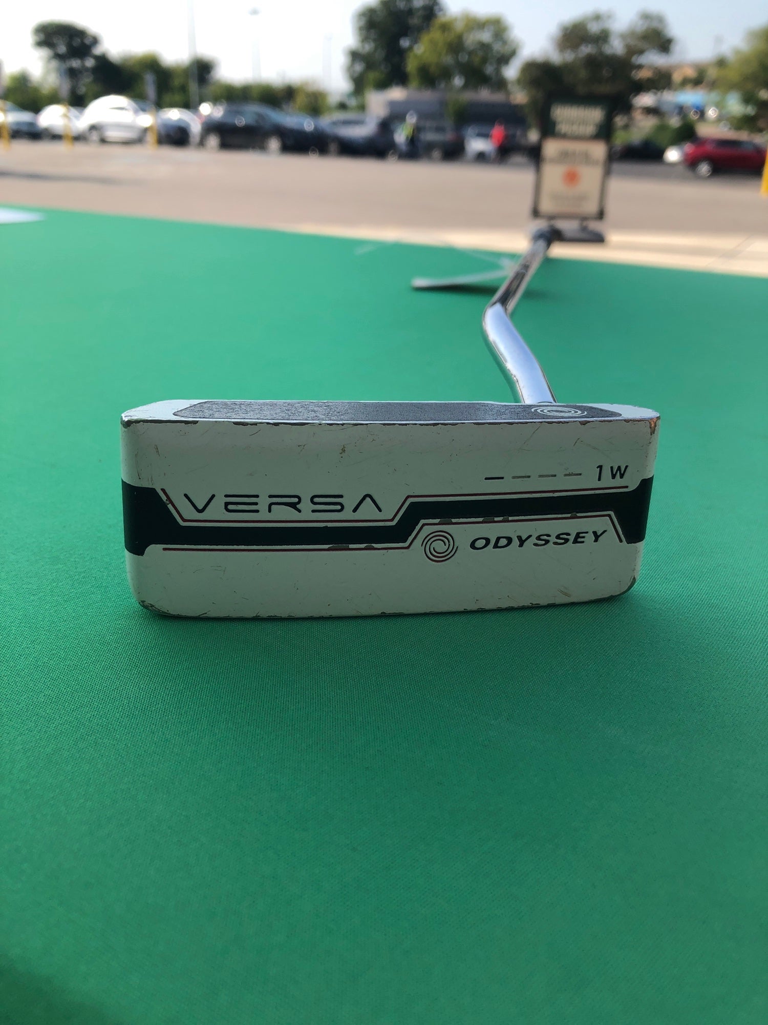 Used Men's Odyssey Versa Right Blade Putter 35" | SidelineSwap
