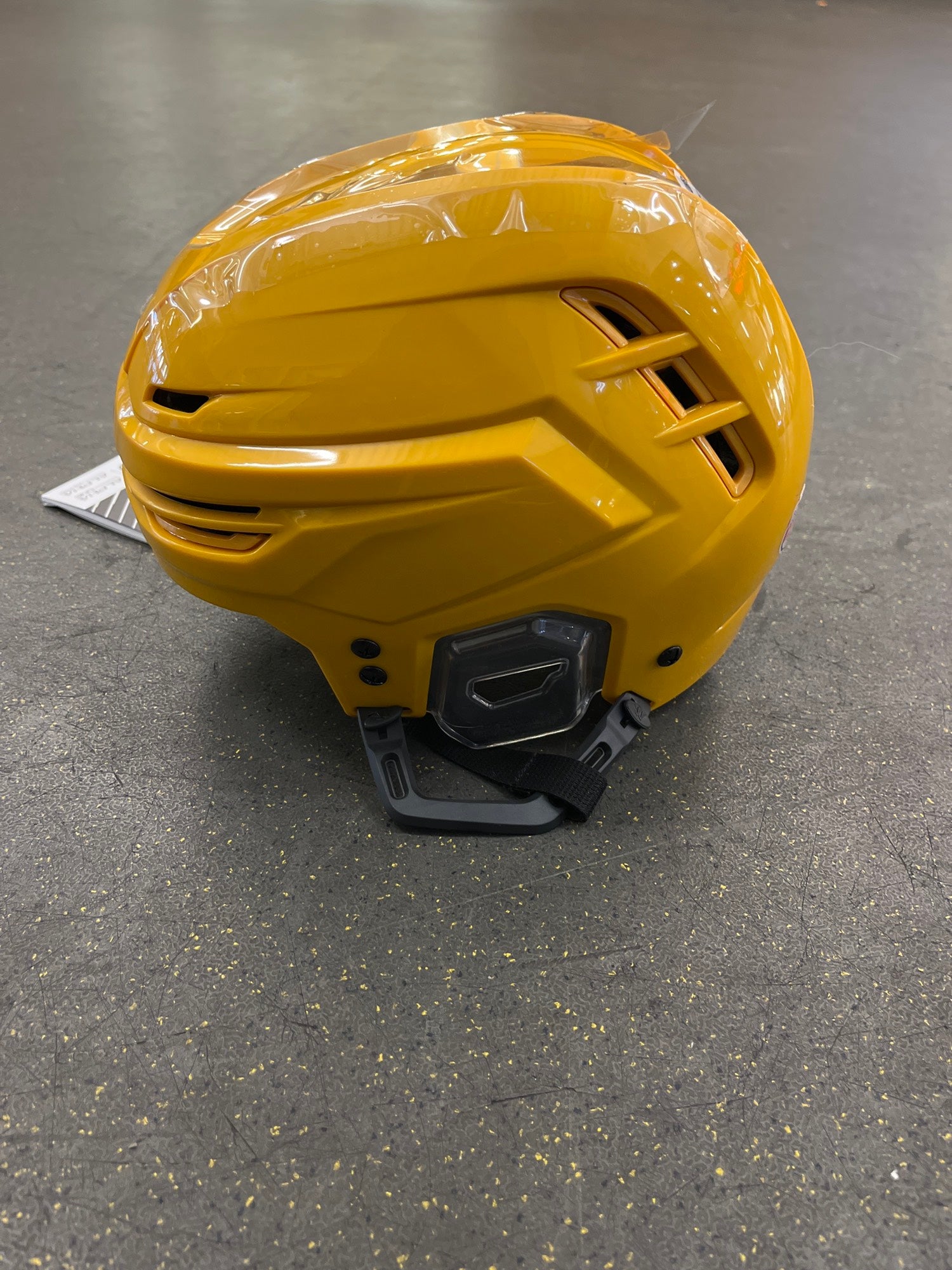 New Medium Warrior Alpha One Pro Helmet | SidelineSwap