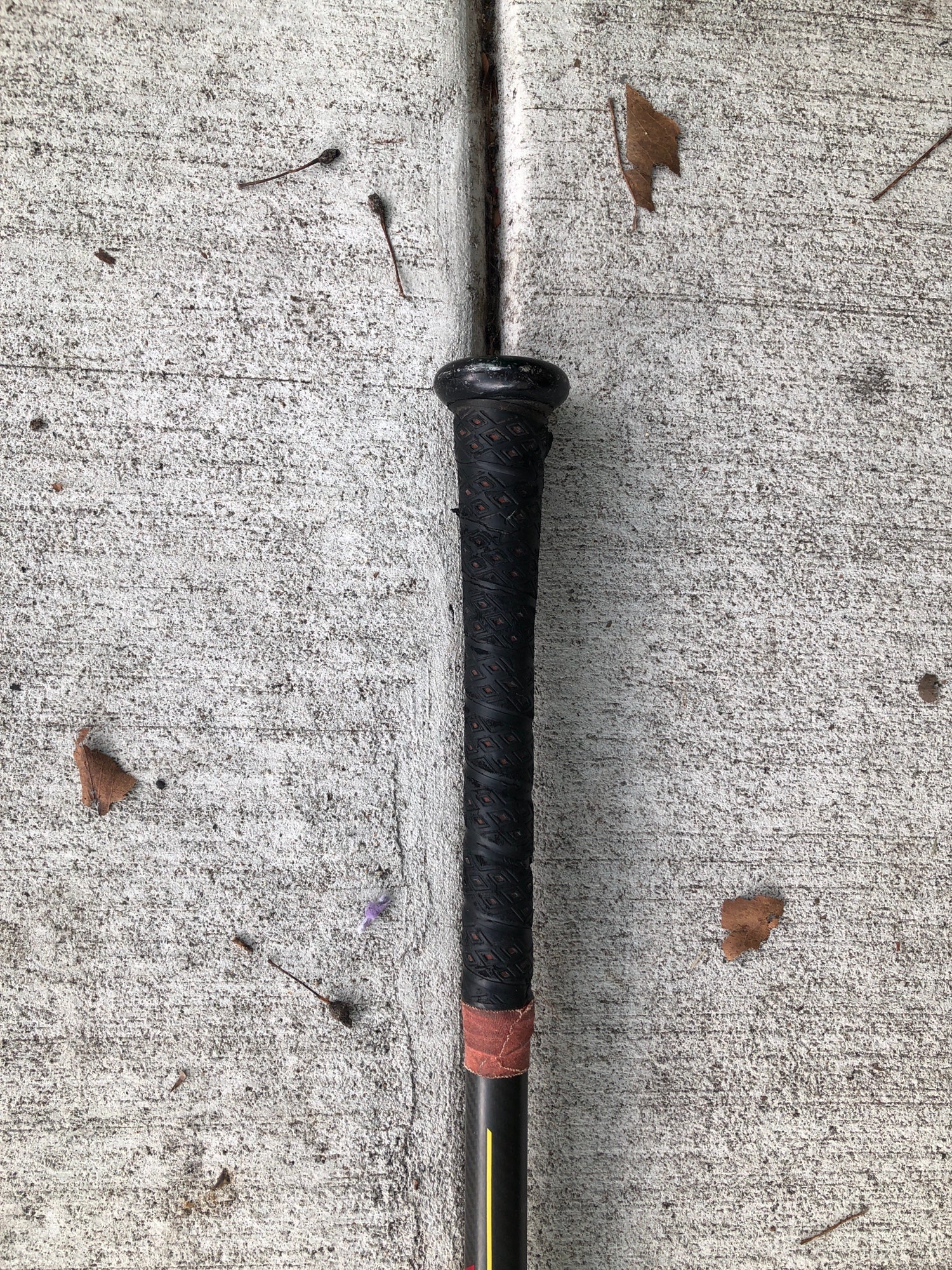 Used BBCOR Certified Easton Surge Alloy Bat -3 30OZ 33" | SidelineSwap