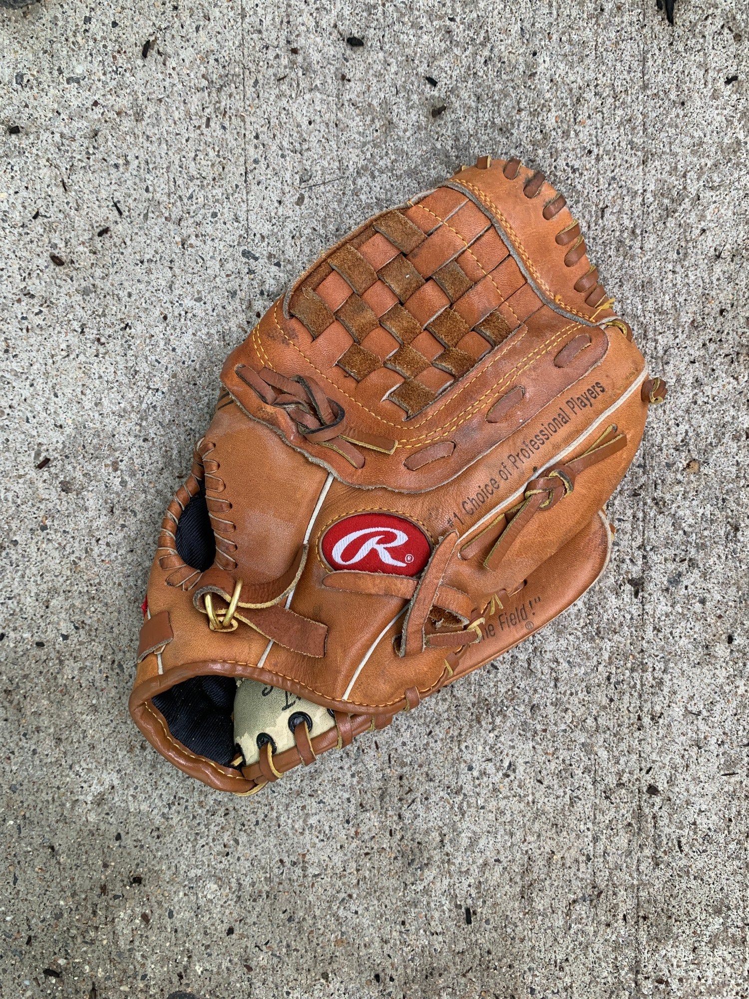 Used Rawlings Fastback Right Hand Throw Infield Baseball Glove 11" | SidelineSwap