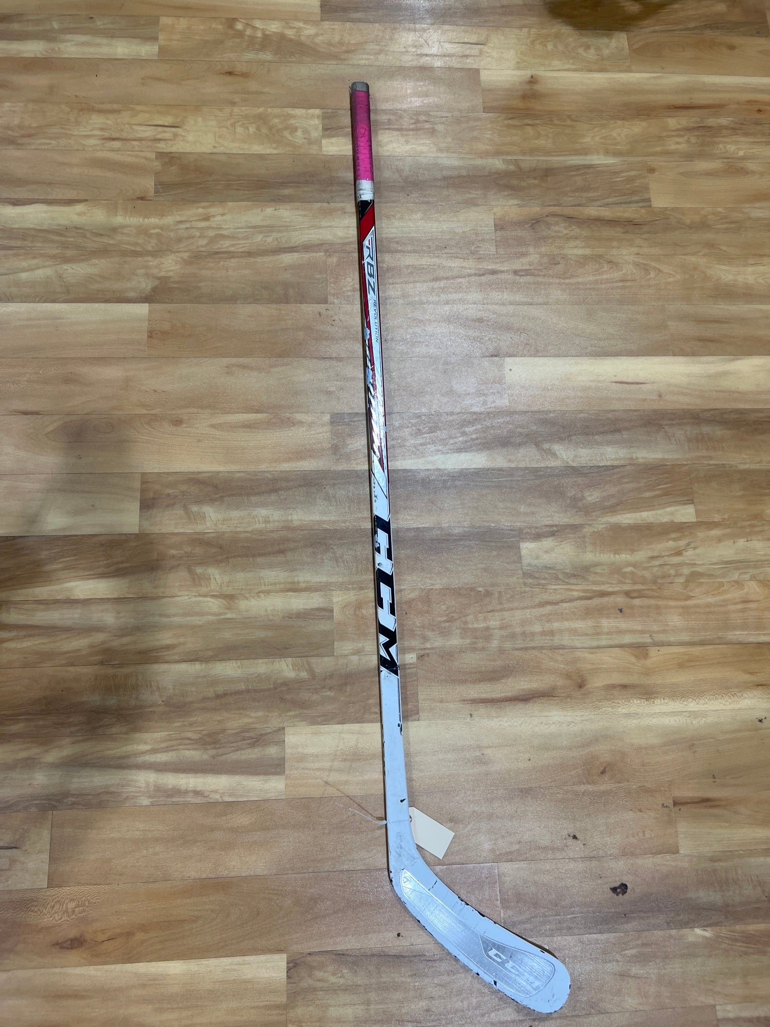 Used Intermediate CCM RBZ Revolution Left Hockey Stick P29 | SidelineSwap