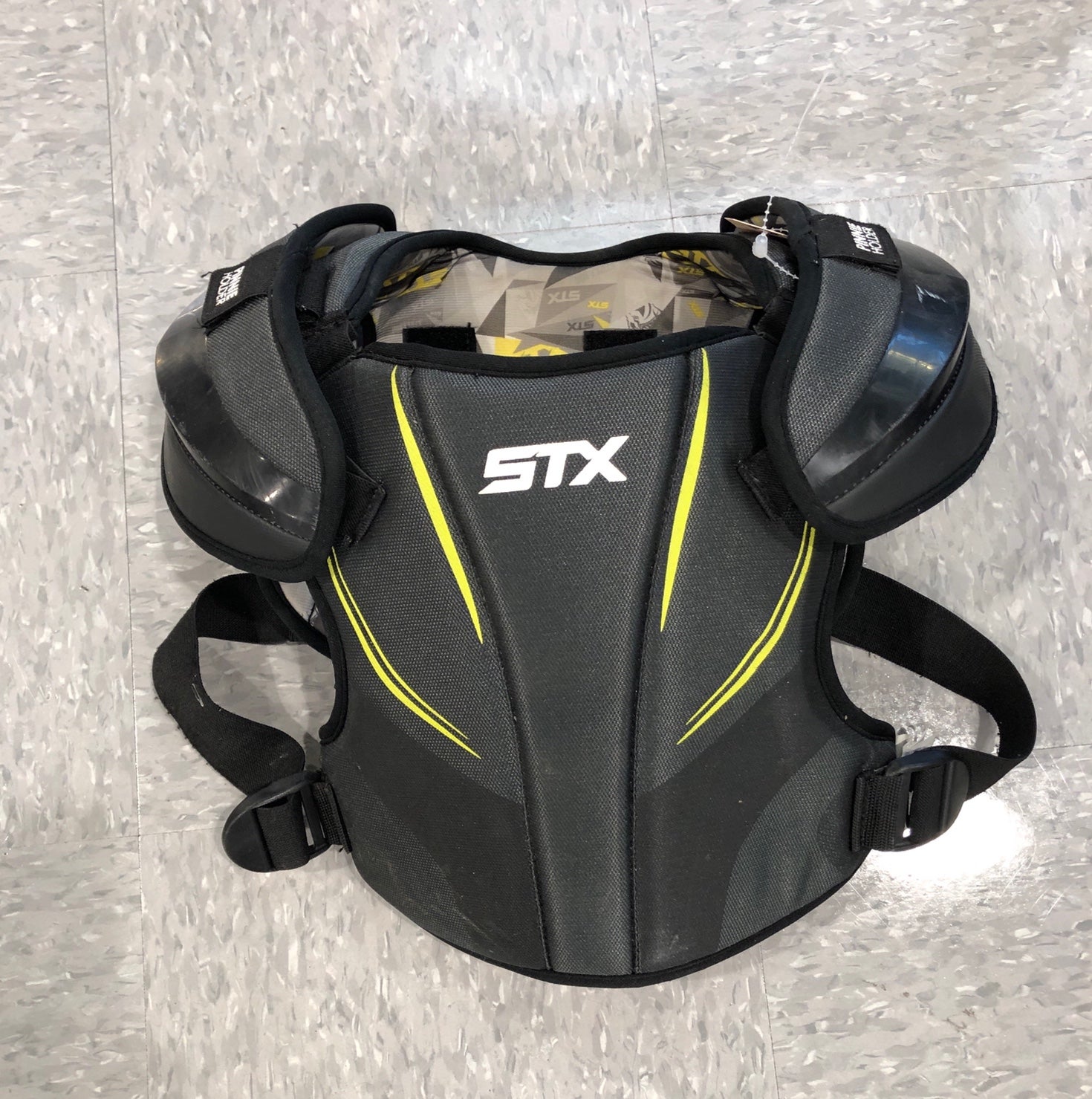Used Medium STX Stallion 200 Shoulder Pads | SidelineSwap