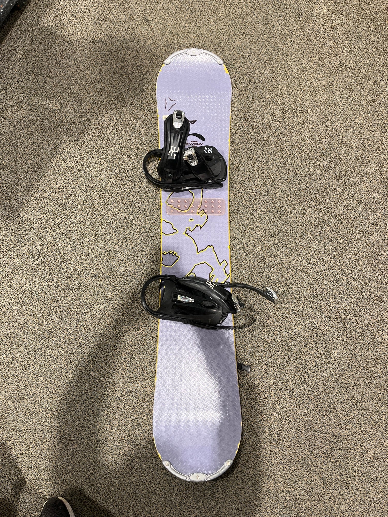 Used 151 - 155 cm Atomic Snowboard All Mountain Soft | SidelineSwap