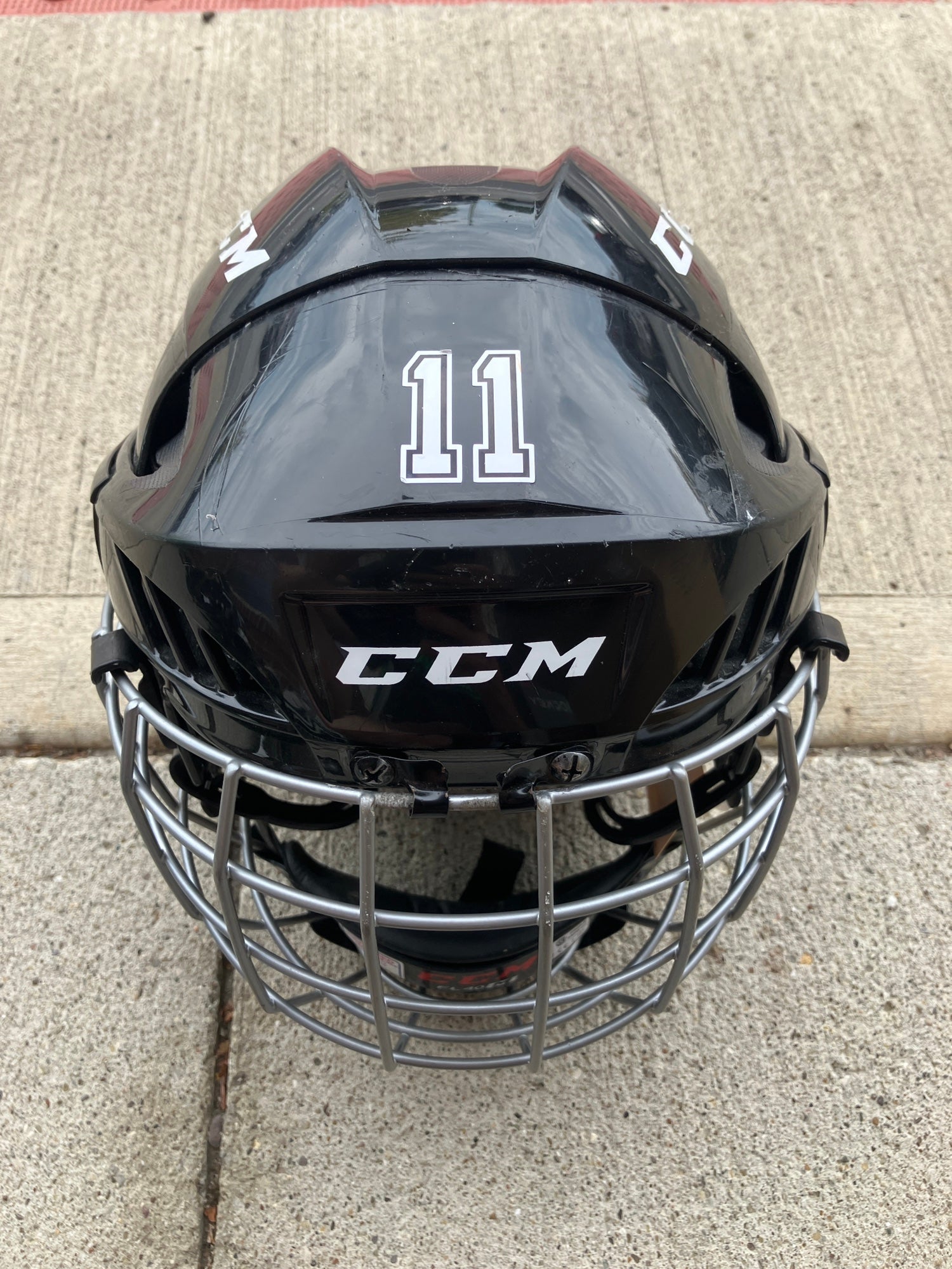 Used Medium CCM FL40 Helmet | SidelineSwap