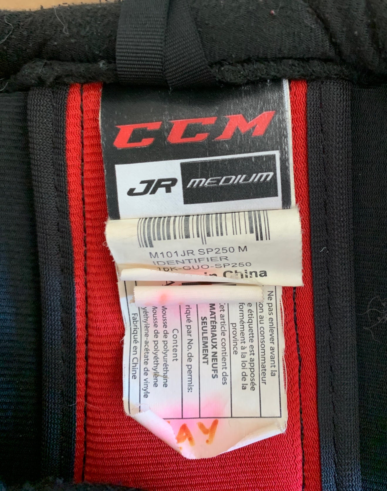 Used Medium CCM QLT 250 Shoulder Pads | SidelineSwap