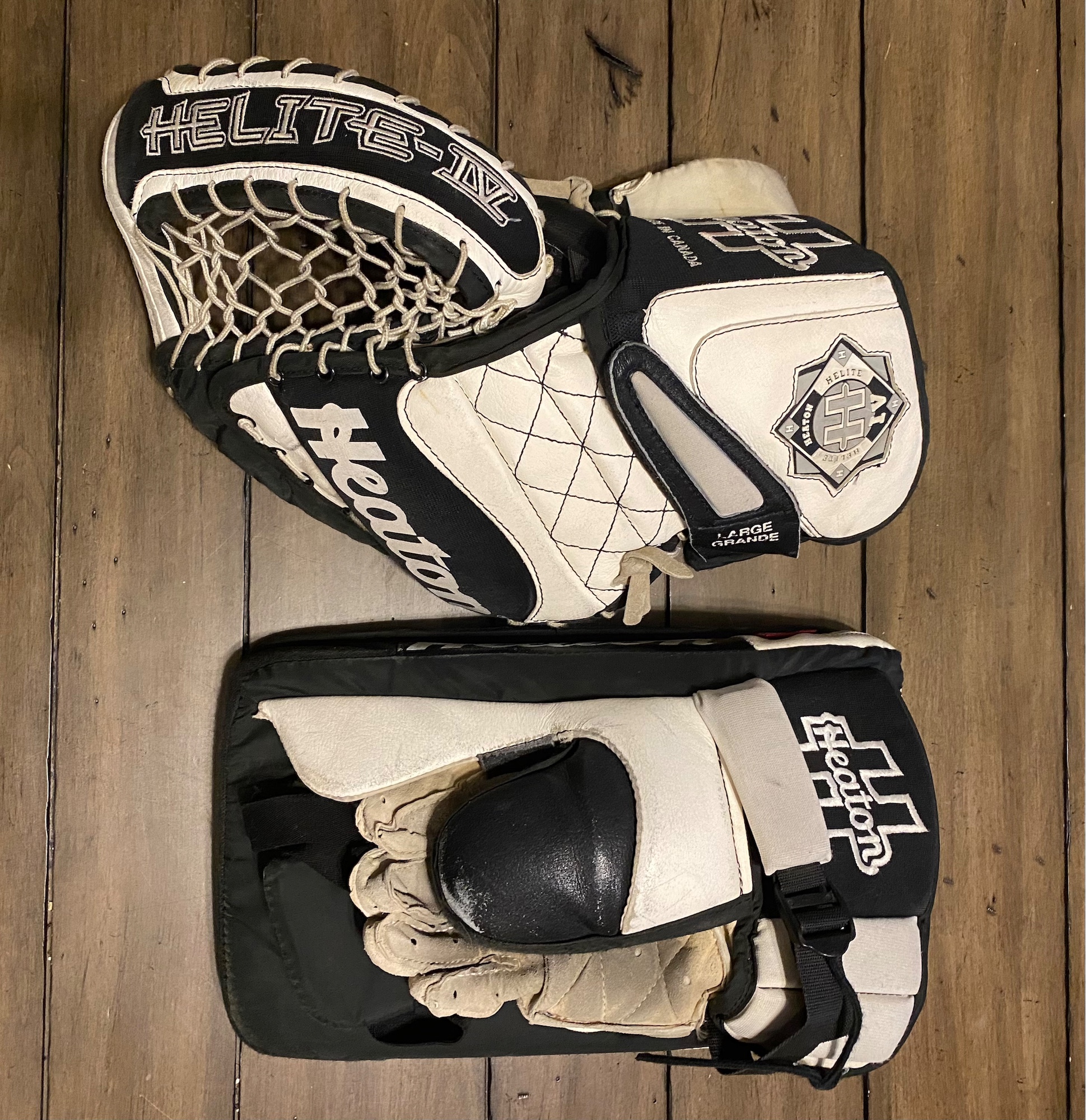 Used Regular Heaton Helite IV Glove & Blocker | SidelineSwap