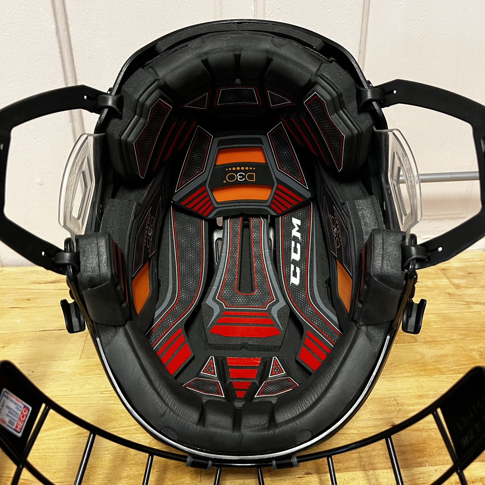 New Large CCM FL500 Helmet with FM580 Cage | SidelineSwap