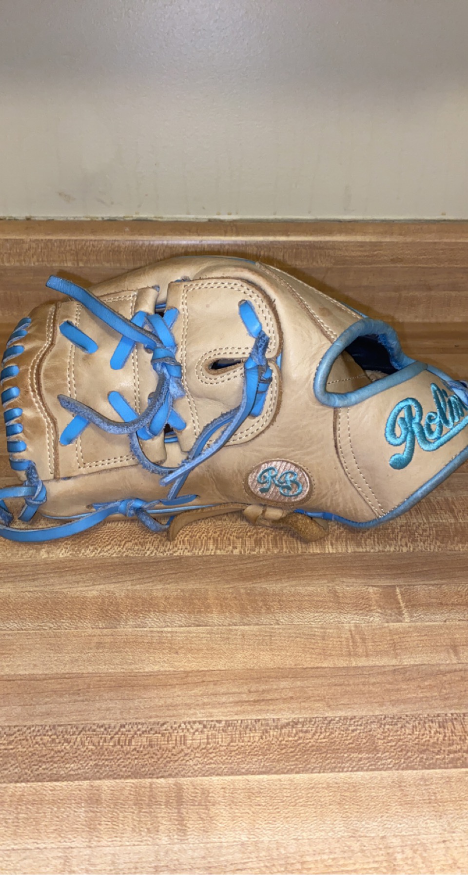 Rolin Baseball Glove 11.75” | SidelineSwap