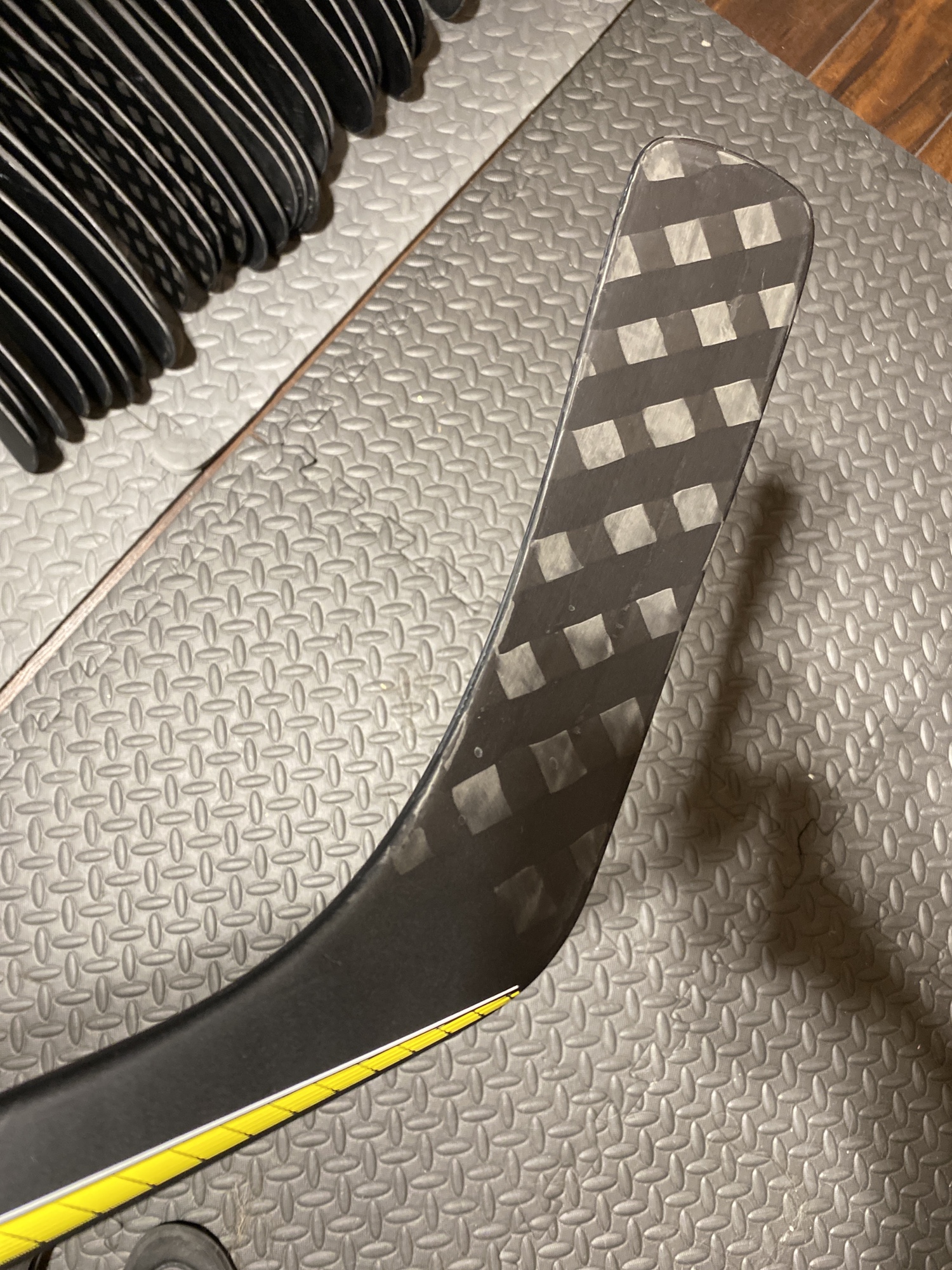 2 Pack New LH Ccm Super Tacks 2.0 P20 75 Flex | SidelineSwap