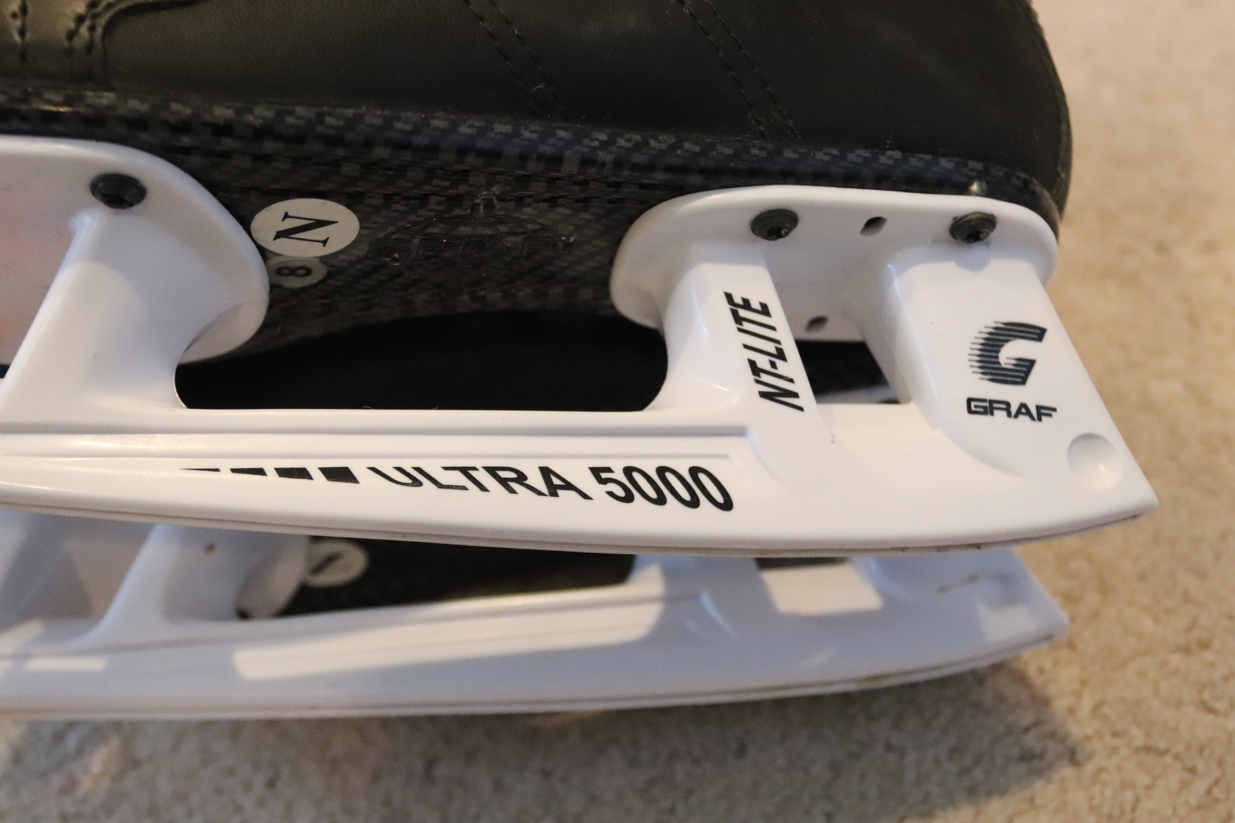 Graf G735 Pro Hockey Skates - Size 8N - #30 | SidelineSwap