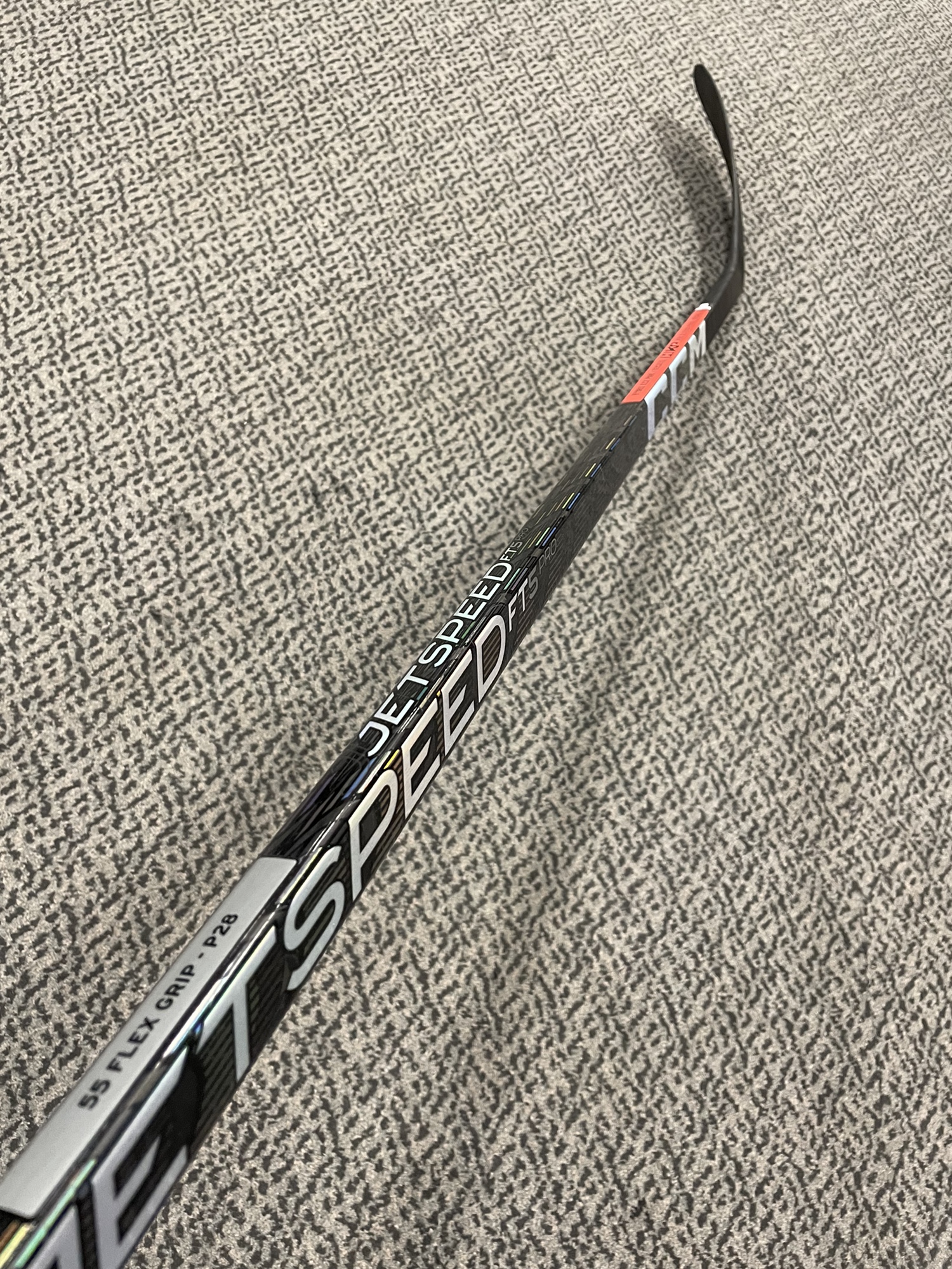 CCM FT5 Pro Chrome 55 flex P28 curve right hand stick | SidelineSwap