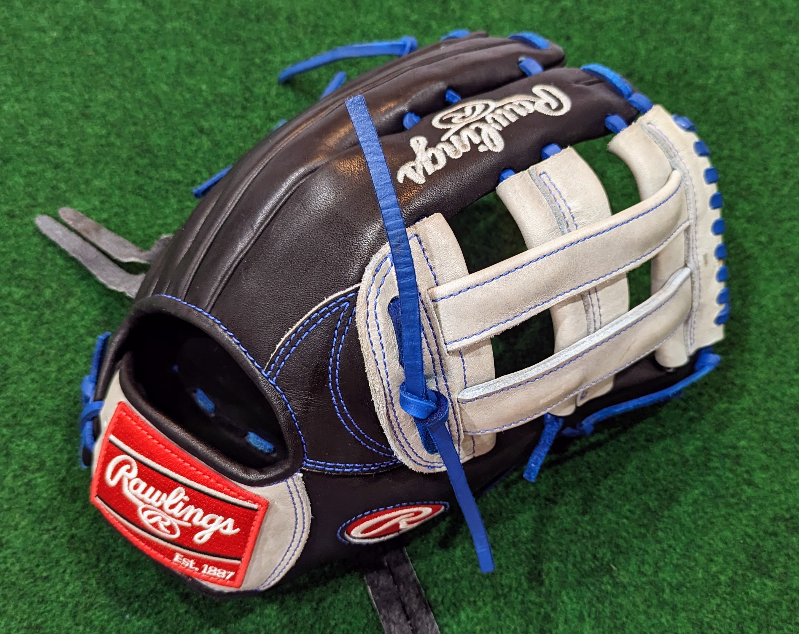 Rawlings Heart of the Hide PRO3039-6BGR Kevin Pillar Baseball ...