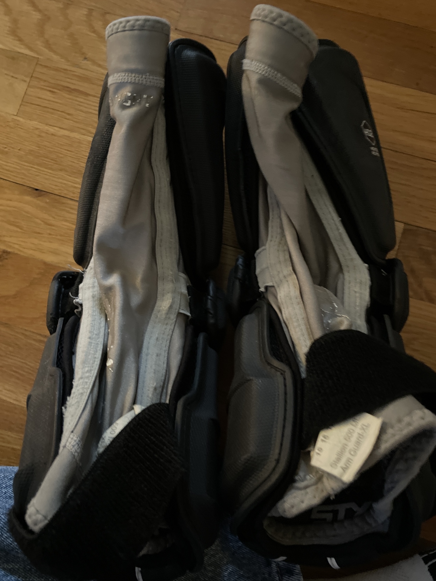 Adult Extra Large STX Stallion 500 Arm Pads | SidelineSwap