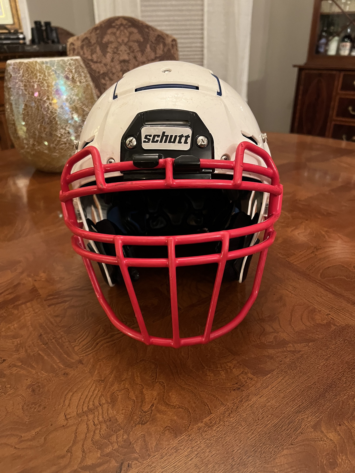 Used youth Medium Schutt F7 Helmet | SidelineSwap