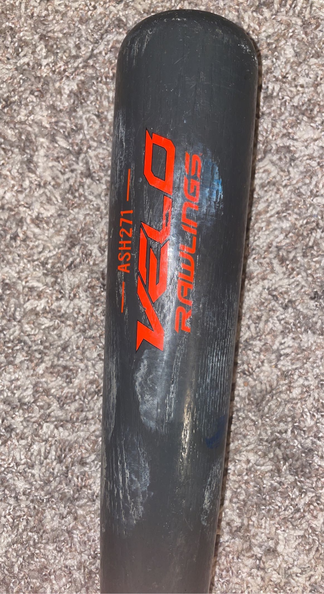 Used Wood (-3) 30 oz 33" Velo Bat | SidelineSwap