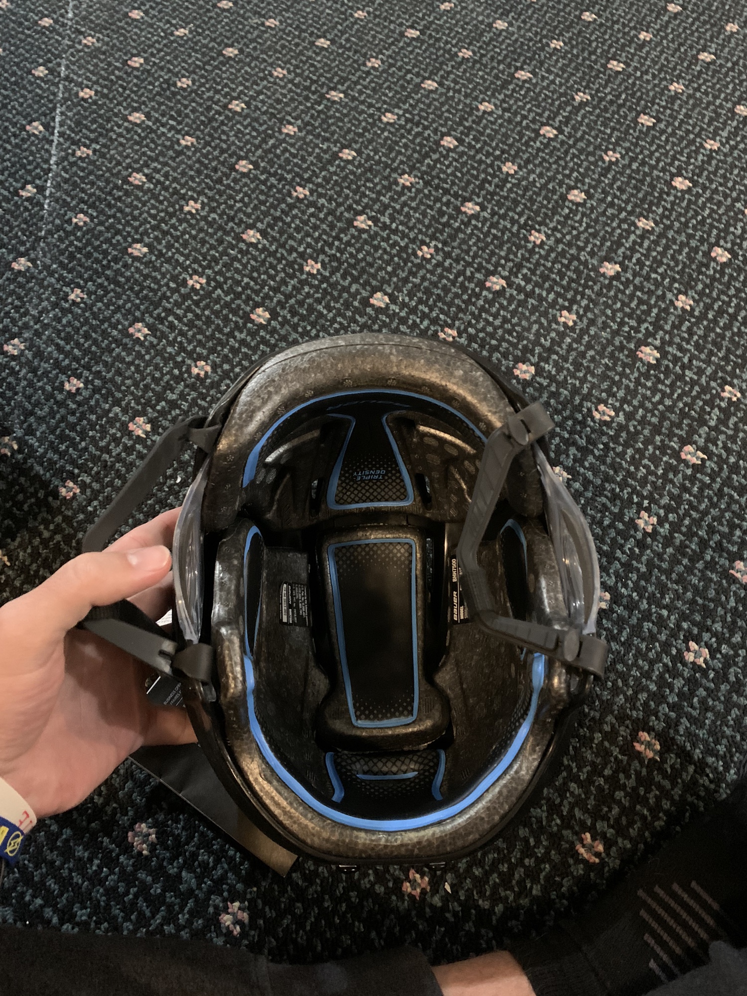 New Medium Bauer 7500 Helmet | SidelineSwap