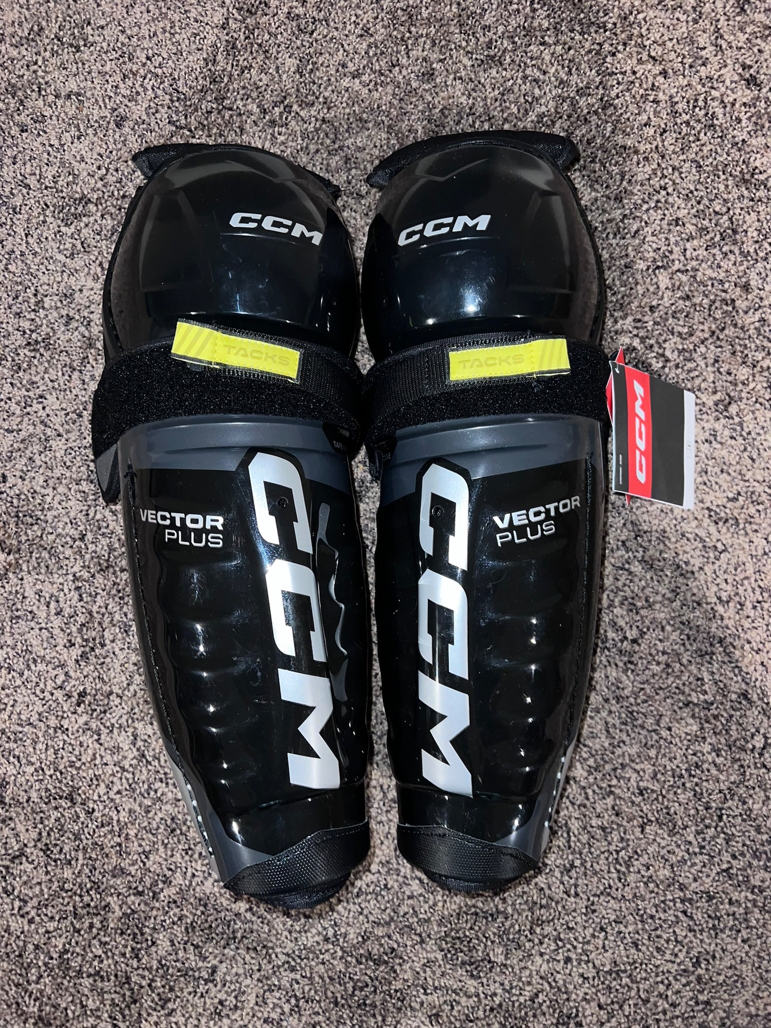 Ccm Vector Plus Shin Pads | SidelineSwap