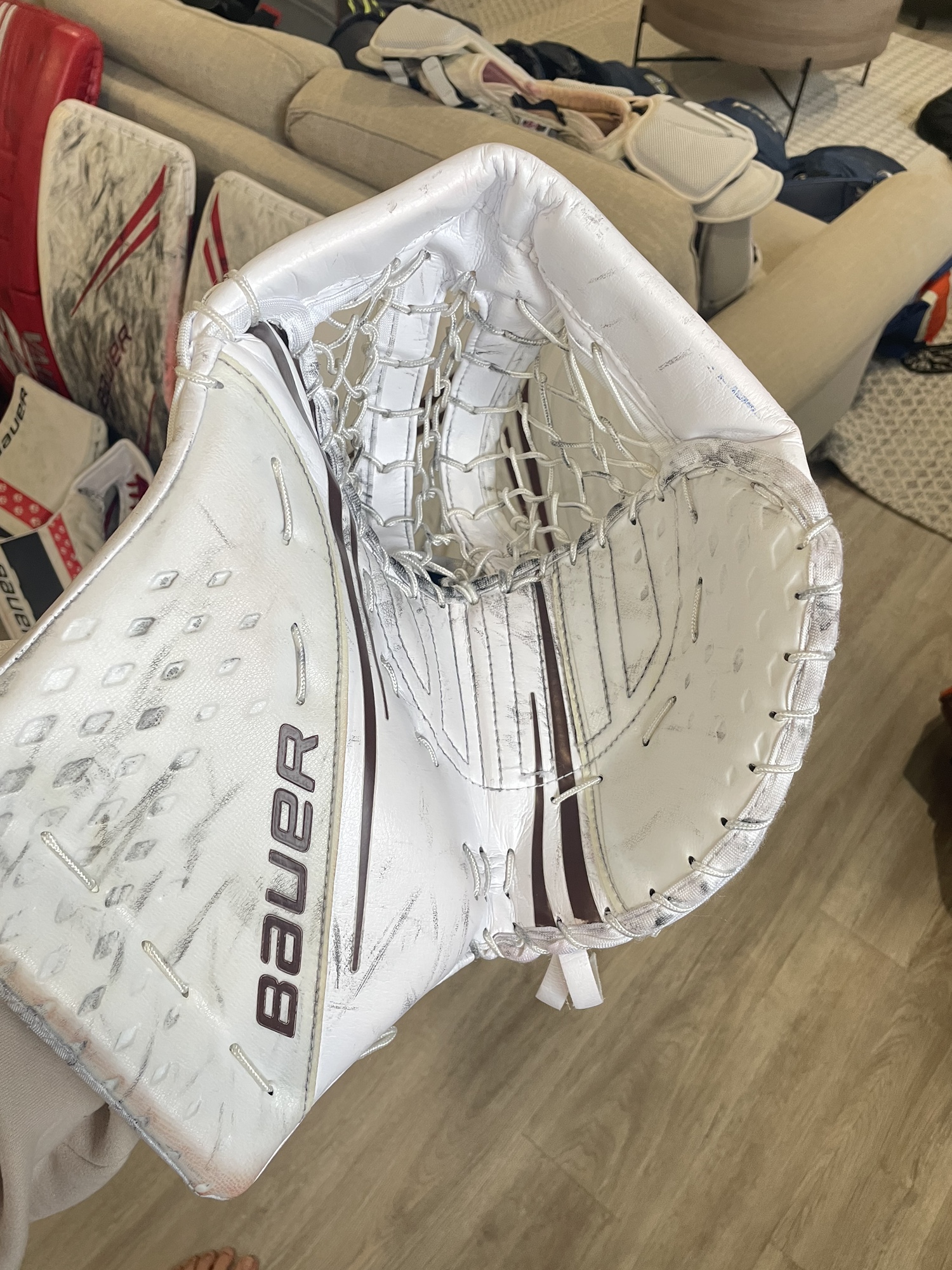 “vanecek” Bauer Pro Stock Vapor 2X Pro Goalie Full Set | SidelineSwap