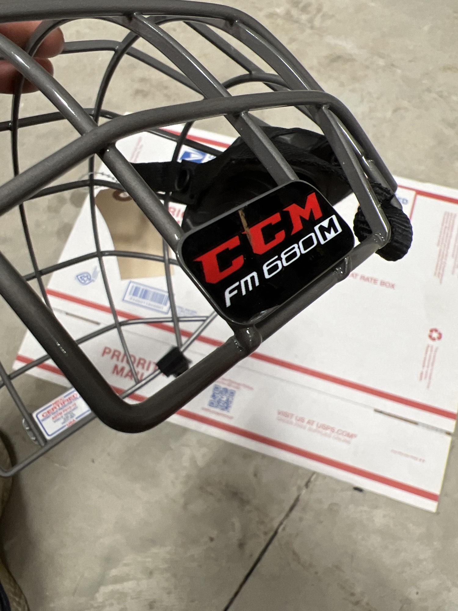 Used Medium CCM FM680 Cages, Visors & Shields | SidelineSwap