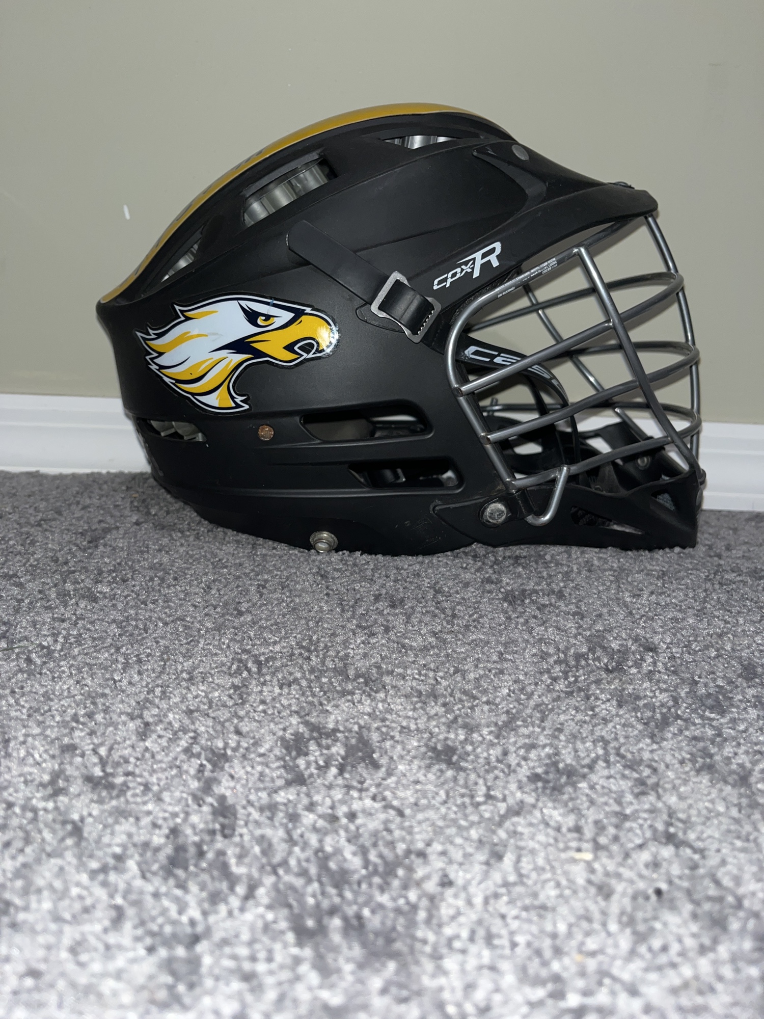 Player's Cascade CPX-R Helmet | SidelineSwap