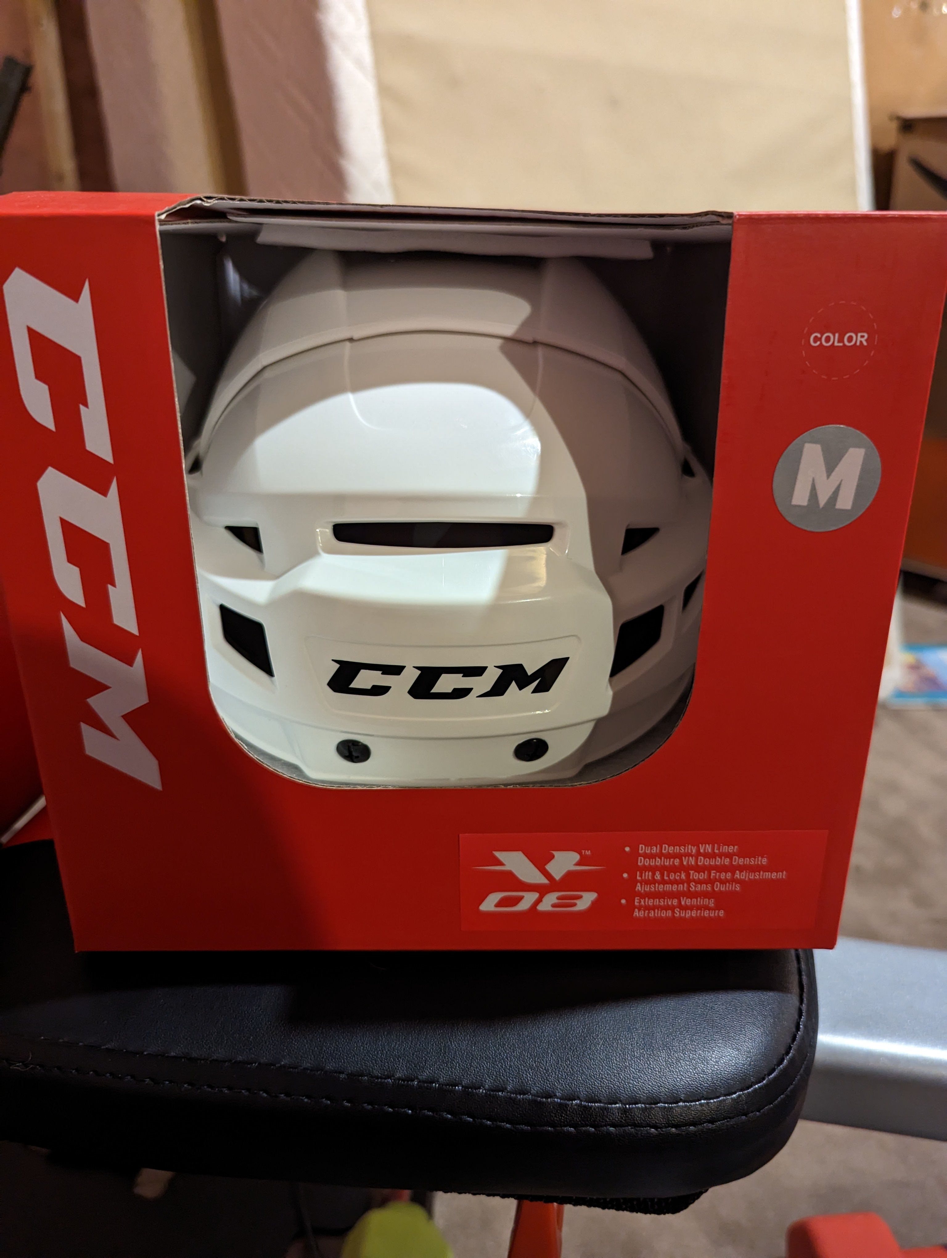 New Medium CCM Vector V08 Helmet Pro Stock | SidelineSwap