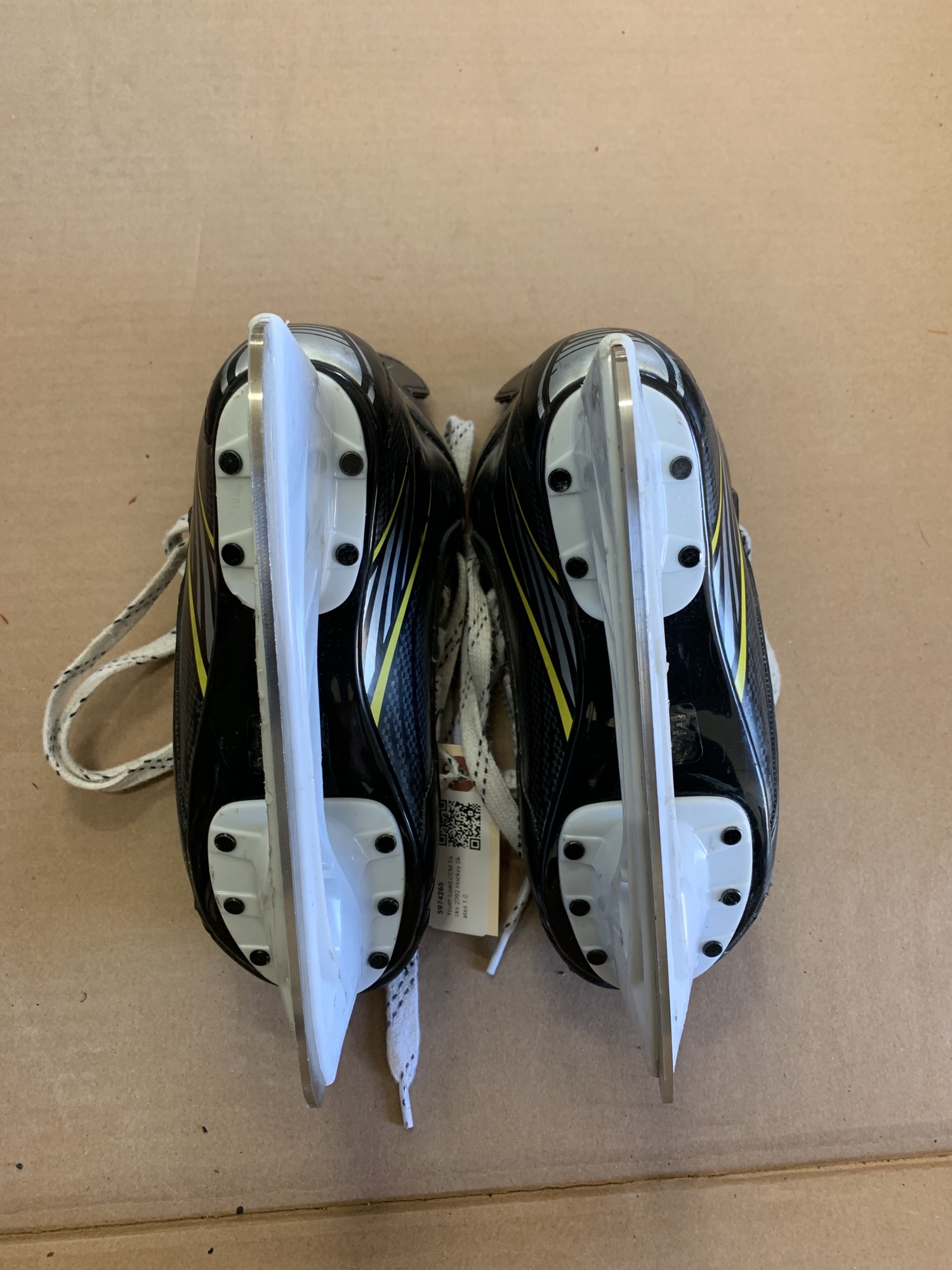 Youth Used CCM Tacks 2092 Hockey Skates 1.0 | SidelineSwap